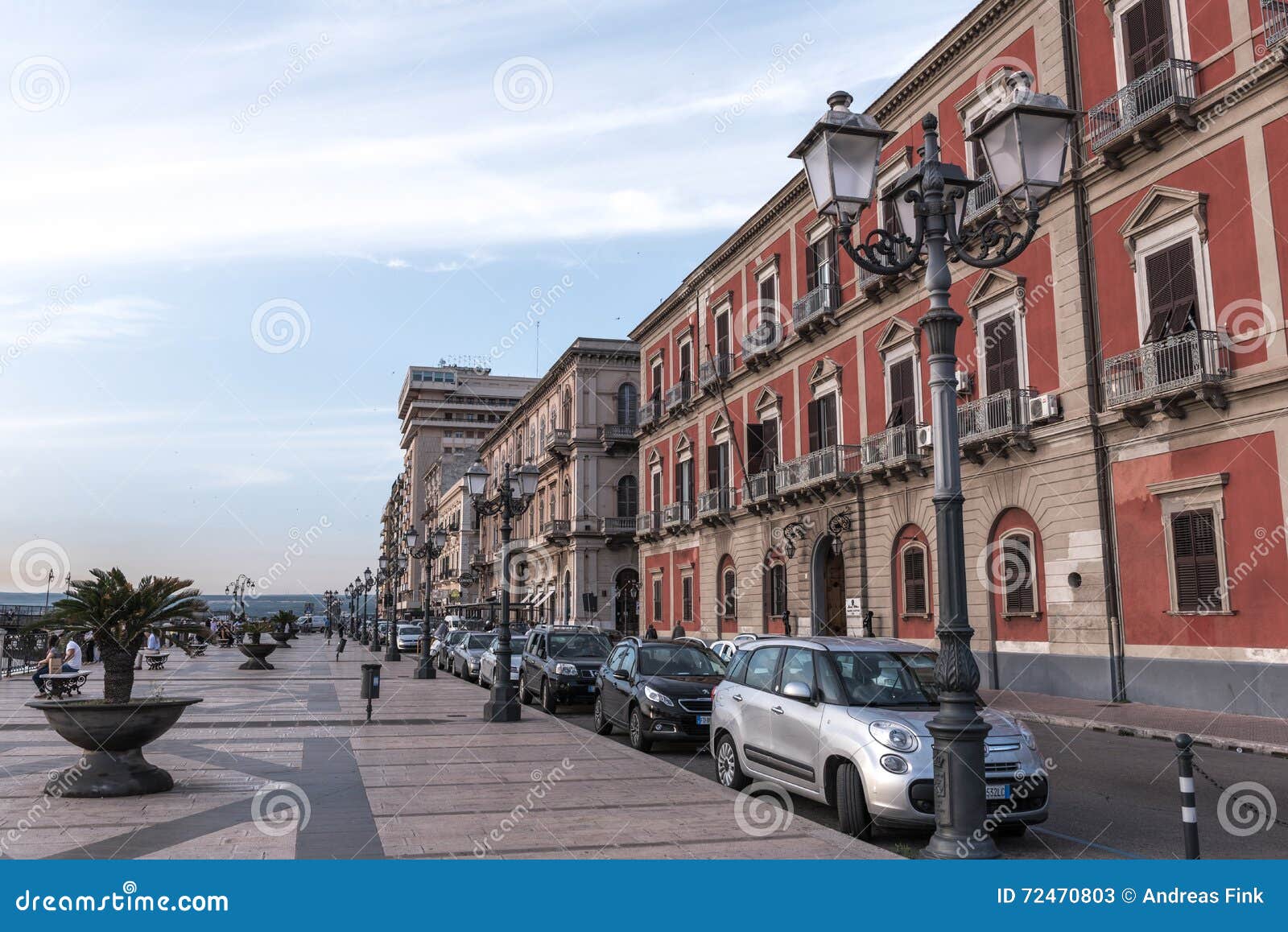 Taranto editorial stock photo. Image of southitaly, monument - 72470803