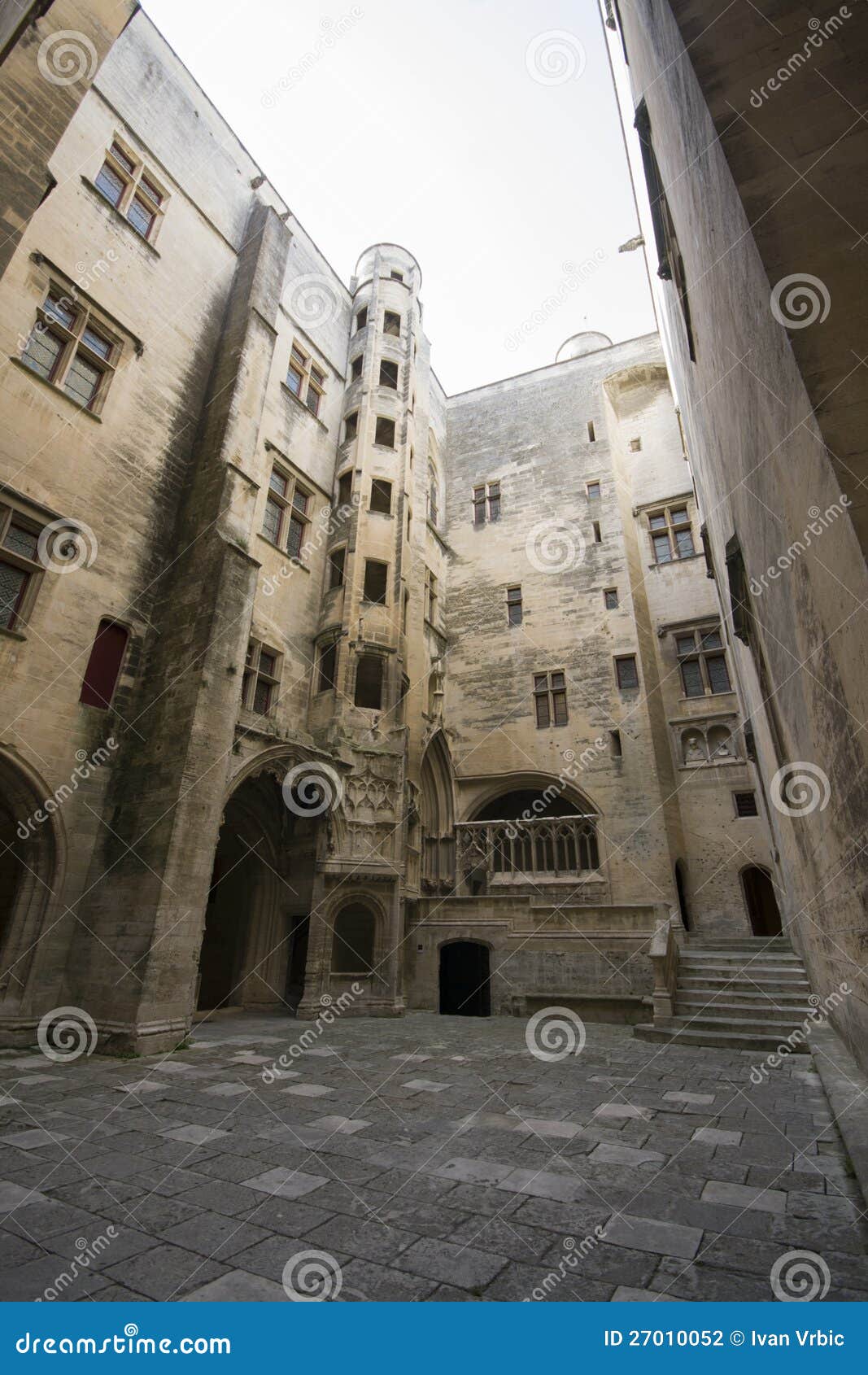 Tarascon castle stock photo. Image of tarascone, medieval - 27010052