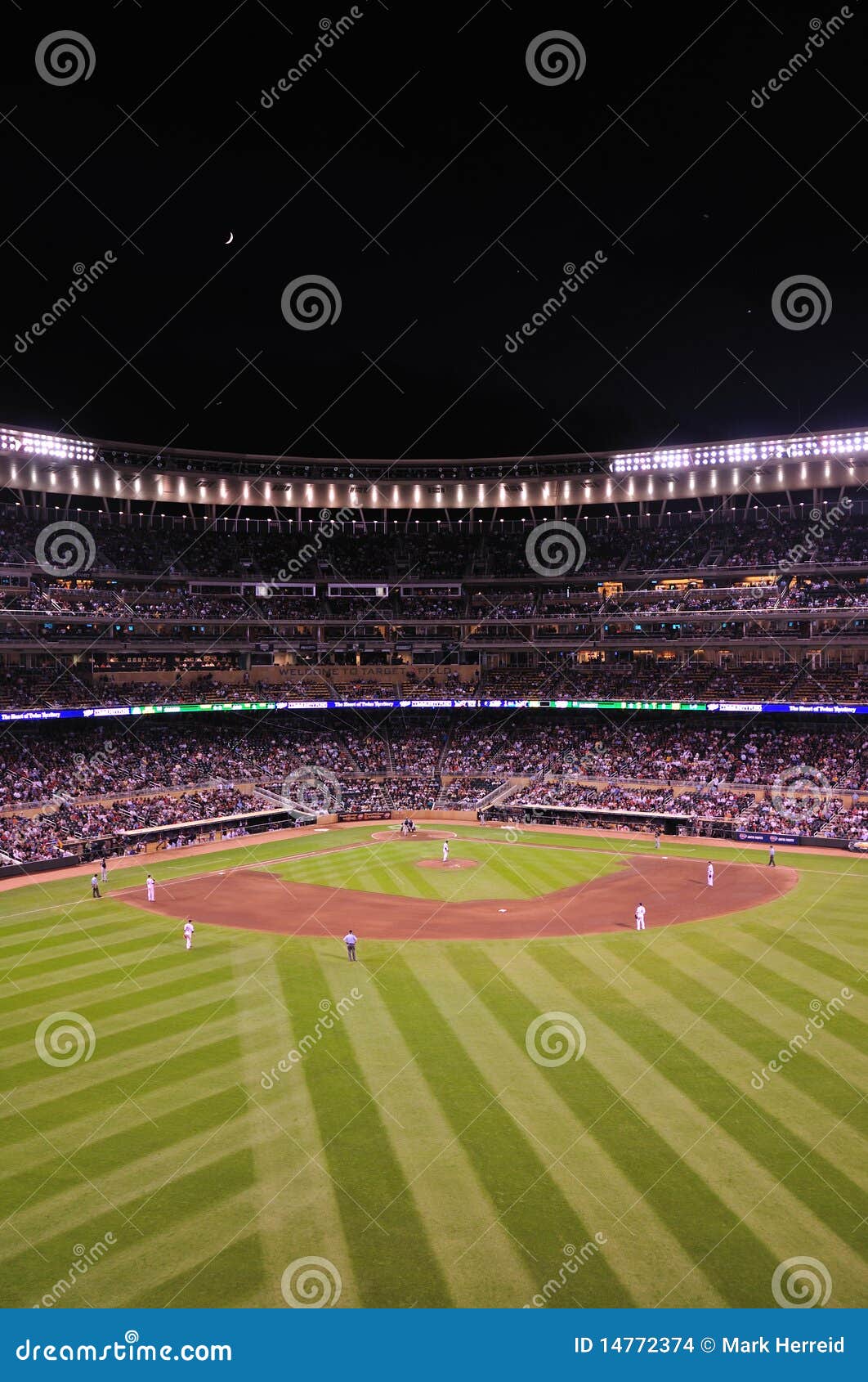 Target Field at Night editorial stock image. Image of baseball - 14772374