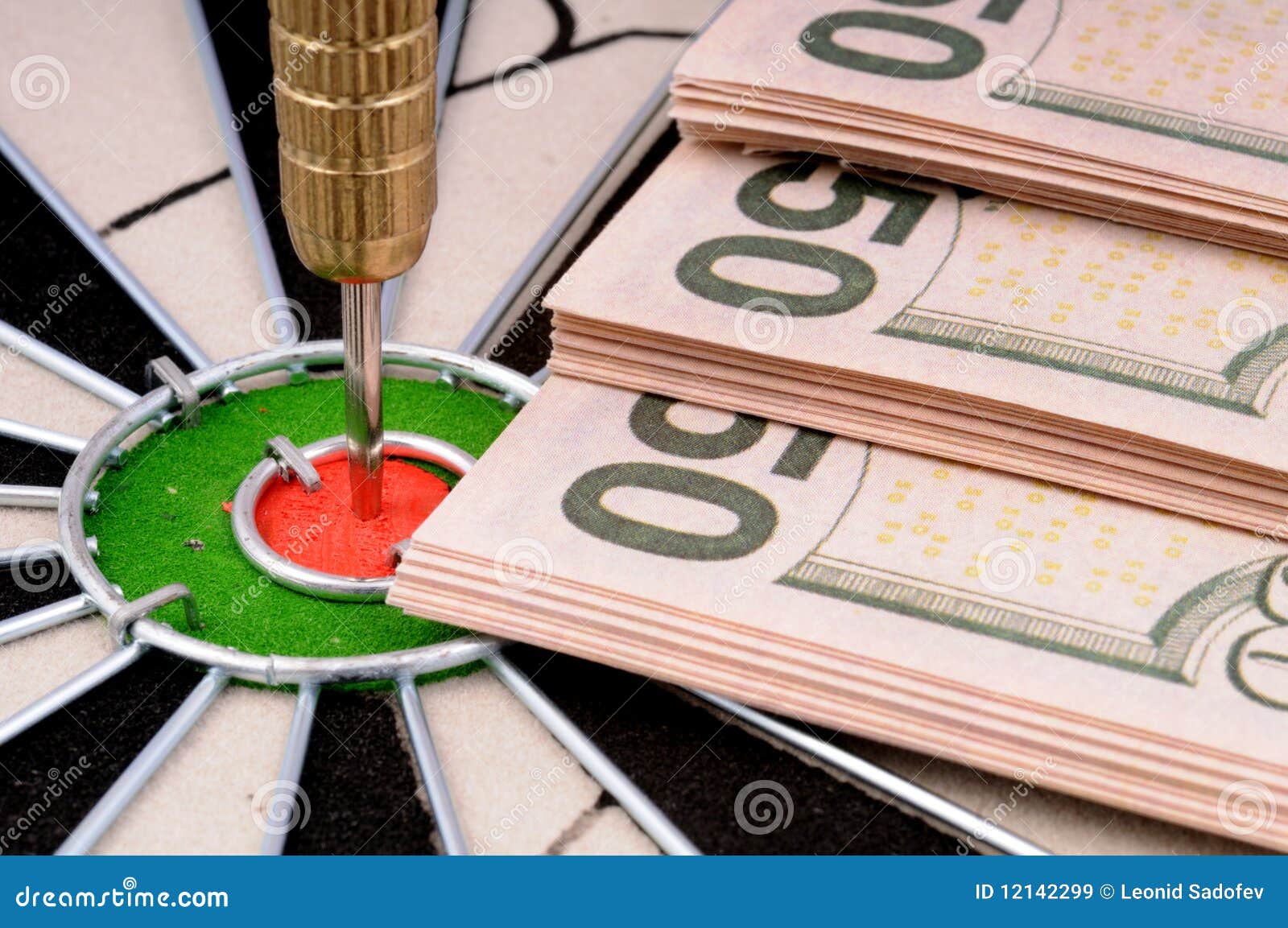 Target Hit. Business Concept Stock Image - Image of target, darts: 12142299