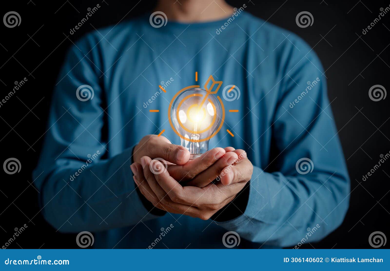 Target Objective with Idea Creative Light Bulb. Planning Development ...