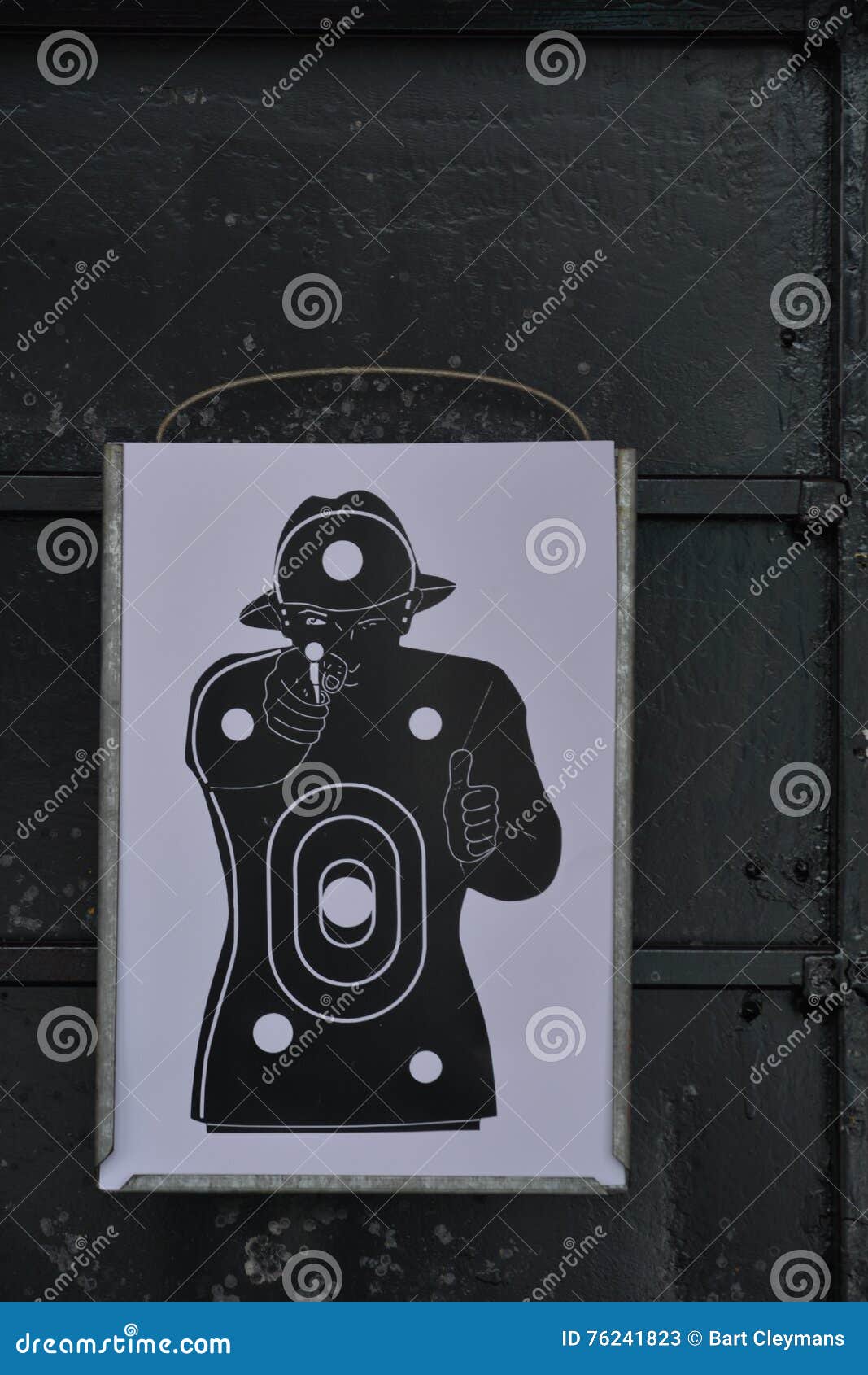 Target in a shape of a man stock image. Image of drawing - 76241823