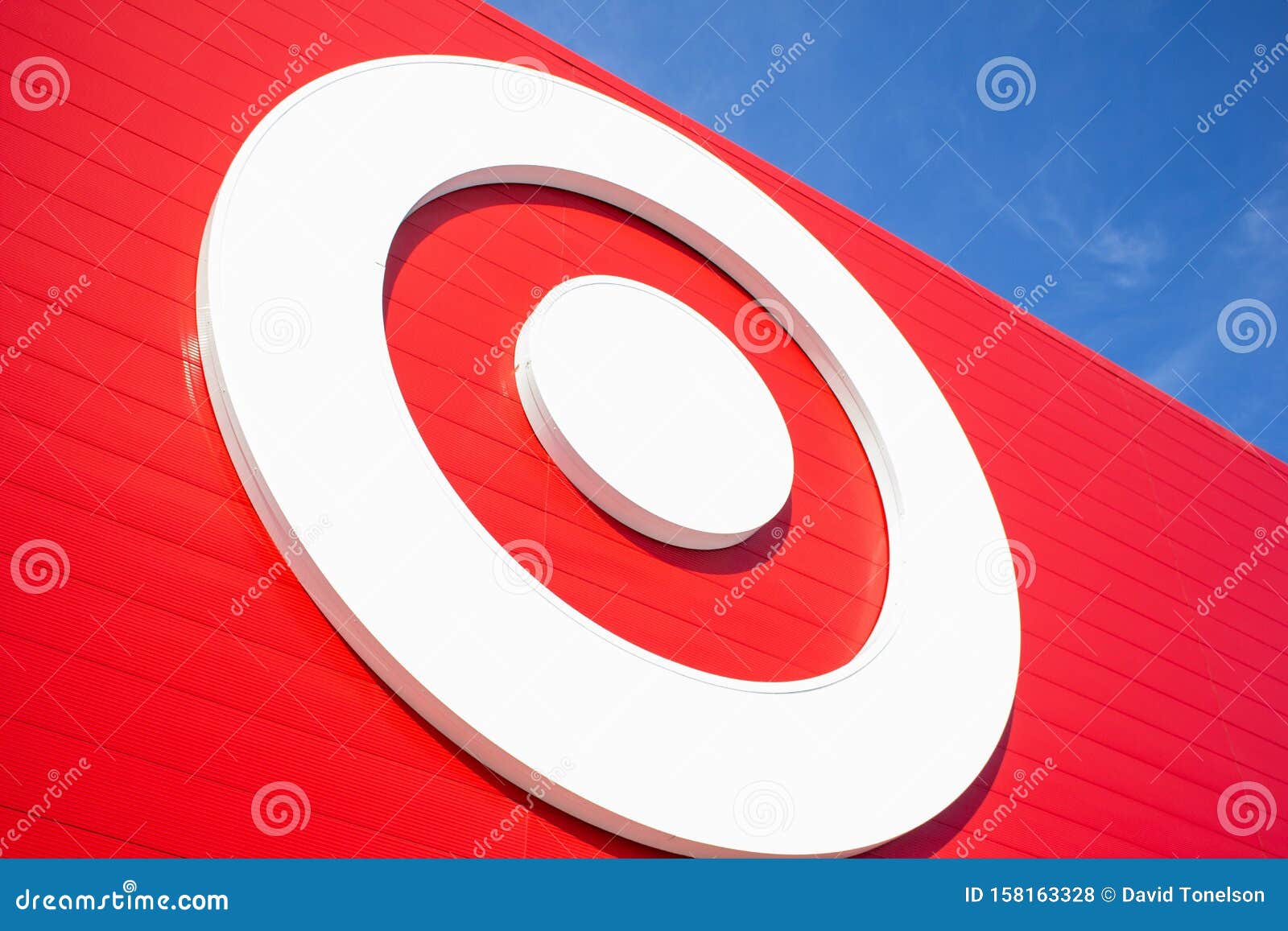Target store logo editorial stock photo. Image of service - 158163328