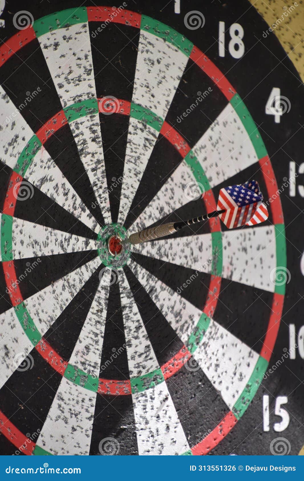 Targeted Dart in the Center Bullseye of a Board Stock Photo - Image of ...