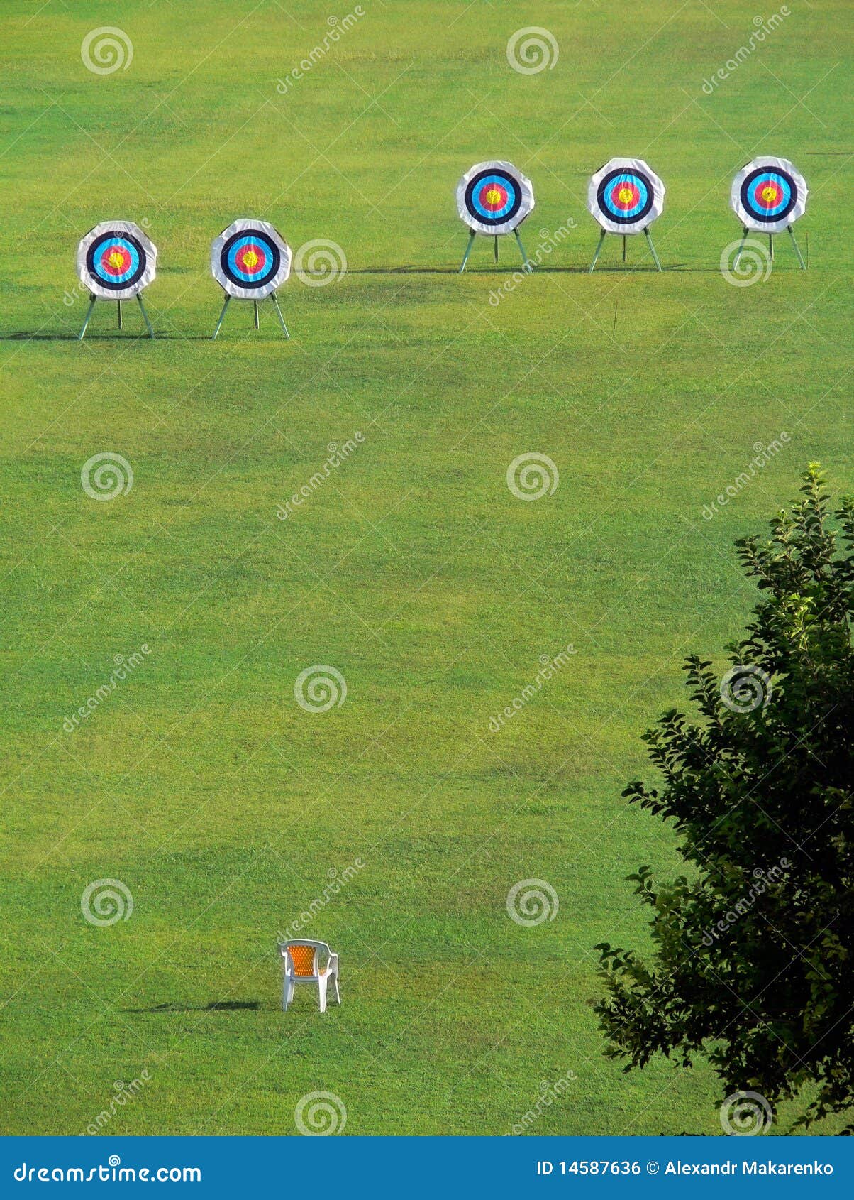 Targets for arrows. stock photo. Image of concept, green - 14587636
