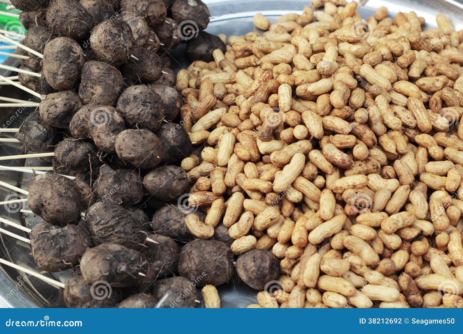 Taro Boiled - Boiled Peanuts in the Market. Stock Photo - Image of root ...