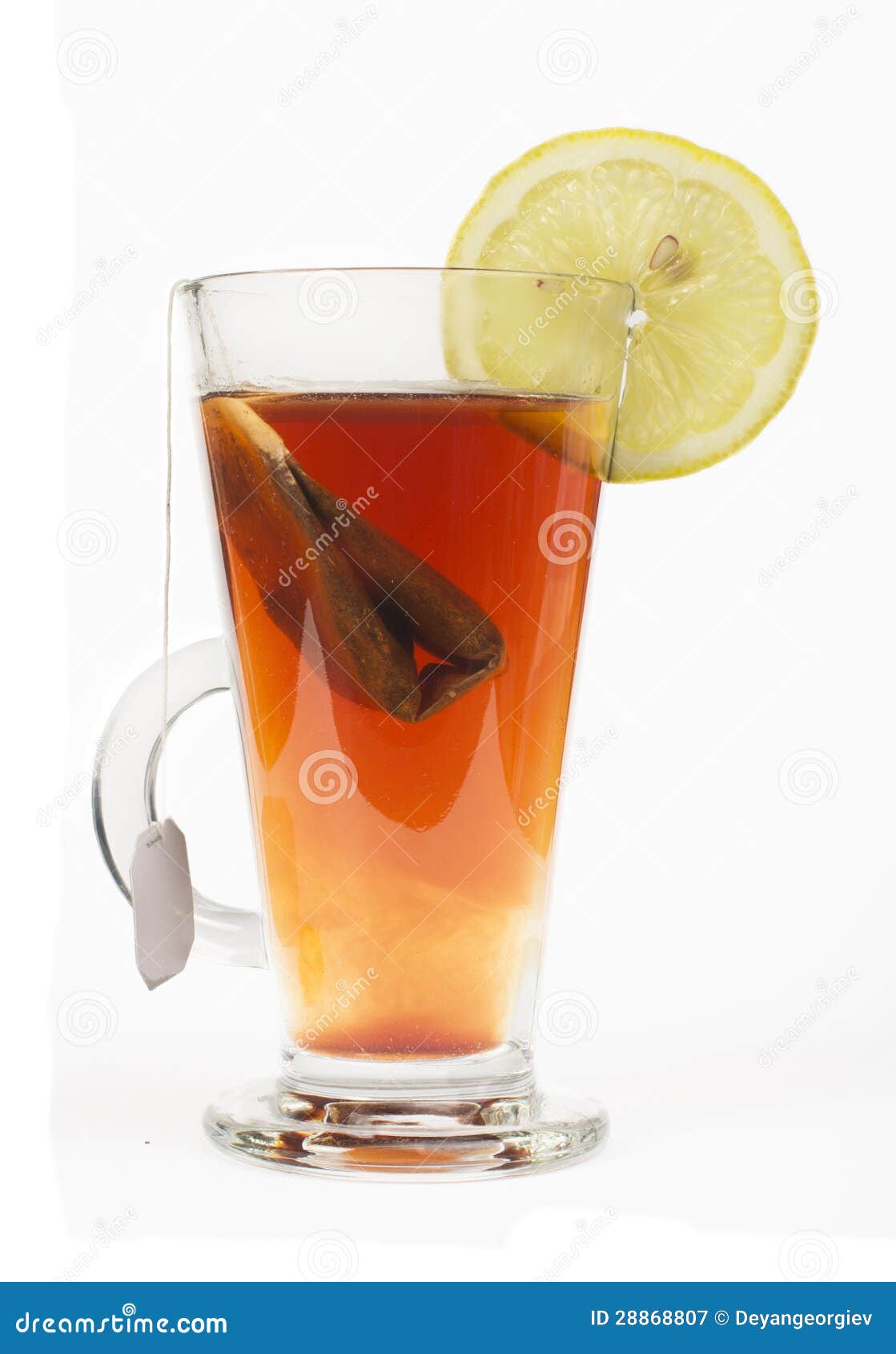 Tasse Tee mit Teebeutel stockbild. Bild von geschmack - 28868807