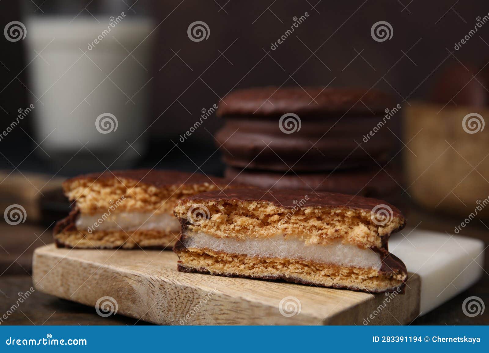 Tasty Choco Pies on Table, Closeup. Space for Text Stock Photo - Image ...