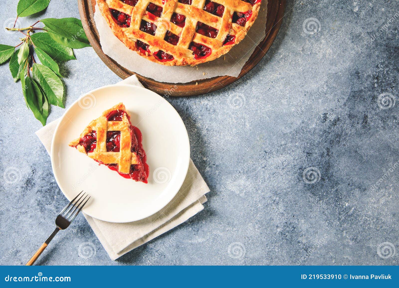 Tasty Homemade American Cherry Pie Delicious Homemade Cherry Pie With