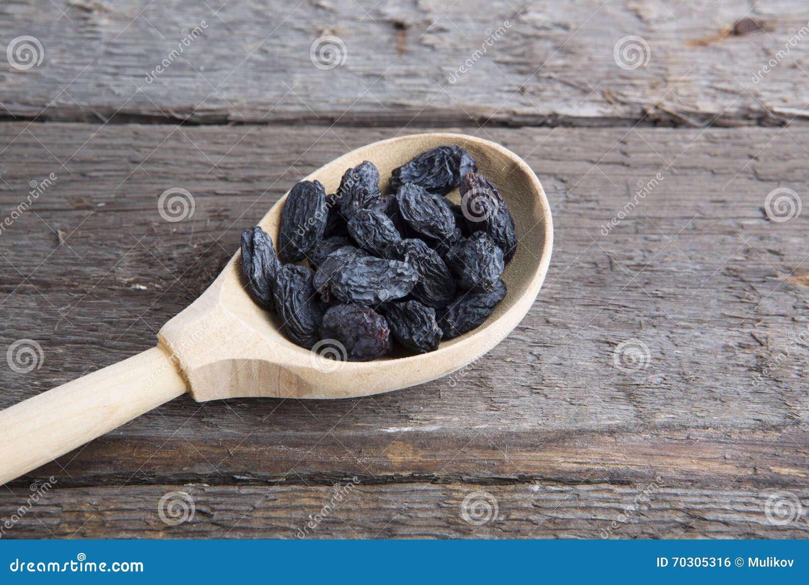 Tasty Small Raisins on Wooden Spoon Stock Photo - Image of food, raisin ...