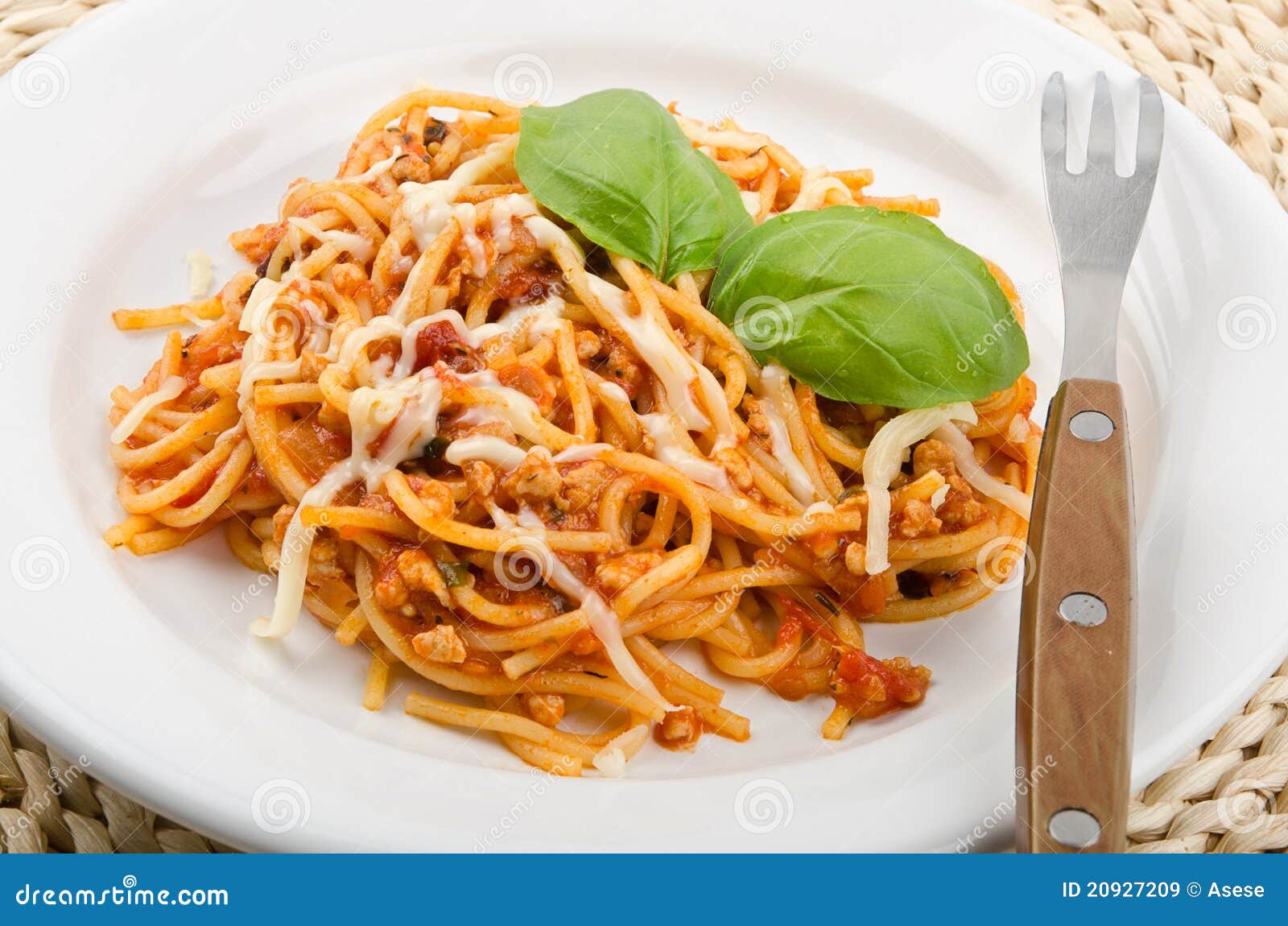 Tasty Spaghetti on White Plate Stock Image - Image of spaghetti, cheese ...