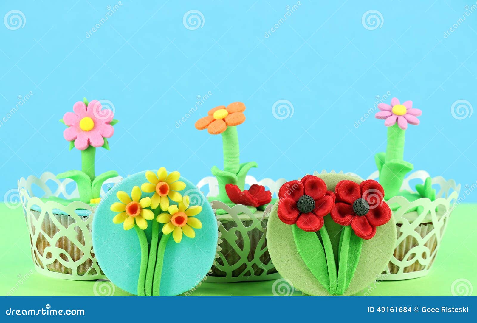Tasty Spring Flowers Muffin Stock Photo - Image of ornate, blue: 49161684