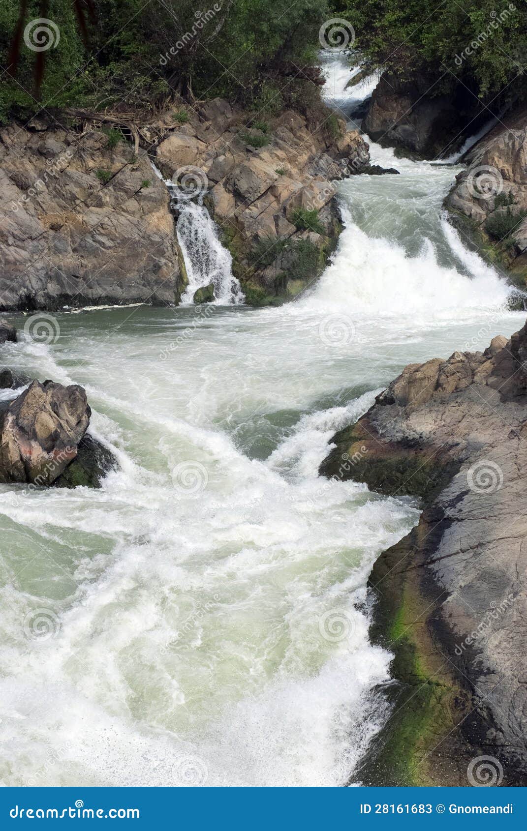Tat Somphamit (Li Phi Falls) Stock Image - Image of tree, travel: 28161683