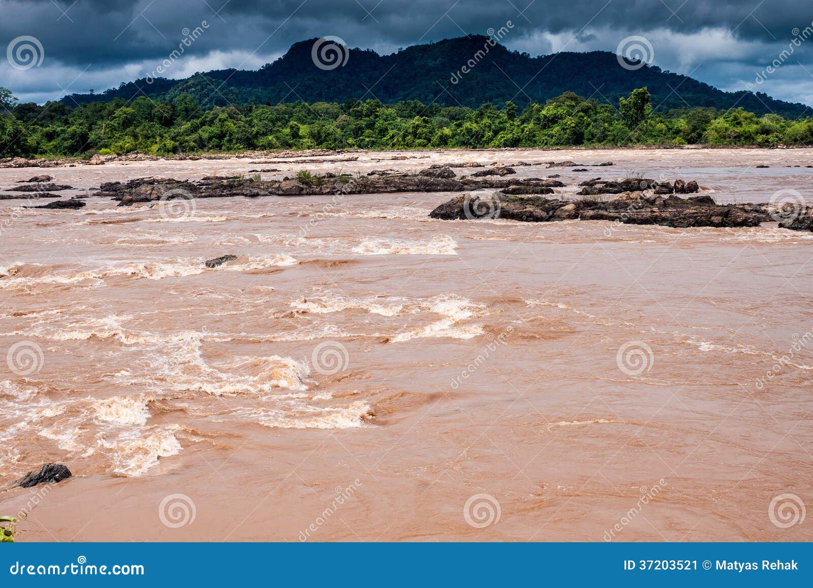 Tat Somphamit stock image. Image of stone, waterfall - 37203521