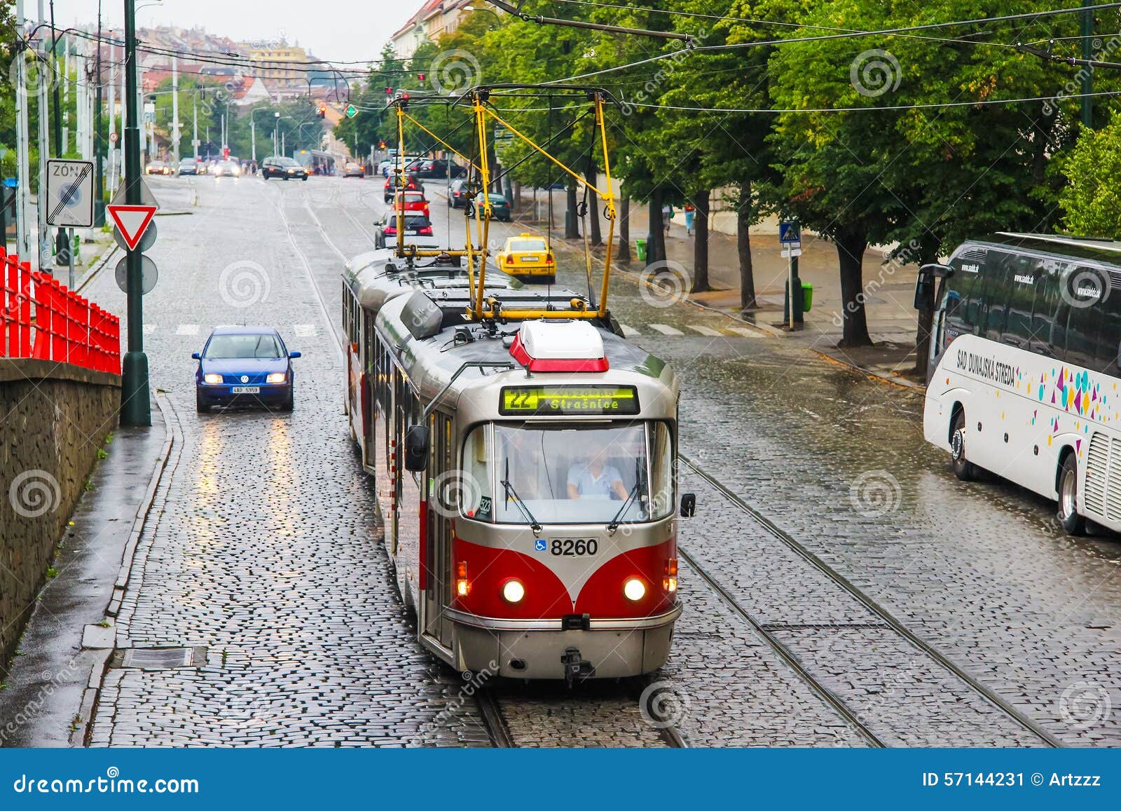 Tatra T3R fotografia editoriale. Immagine di europa, pavimentato - 57144231