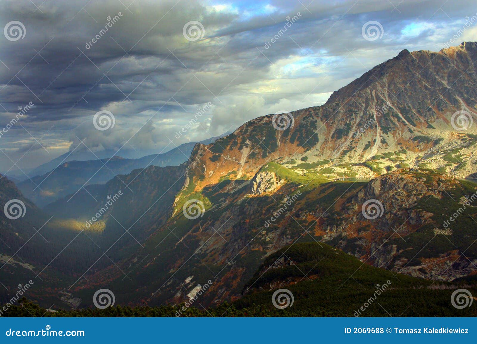 445 Scarp Slope Stock Photos - Free & Royalty-Free Stock Photos from ...