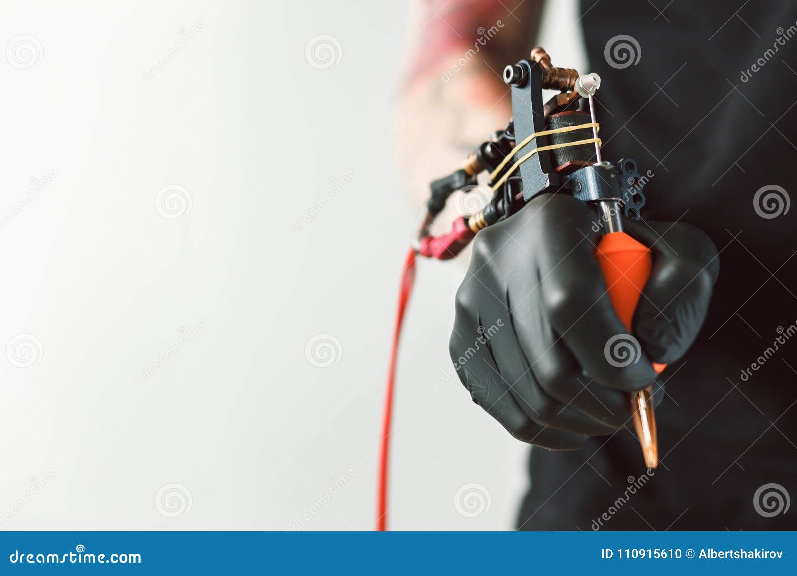 Man Holding A Machine Gun Isolated On White Background Stock ...