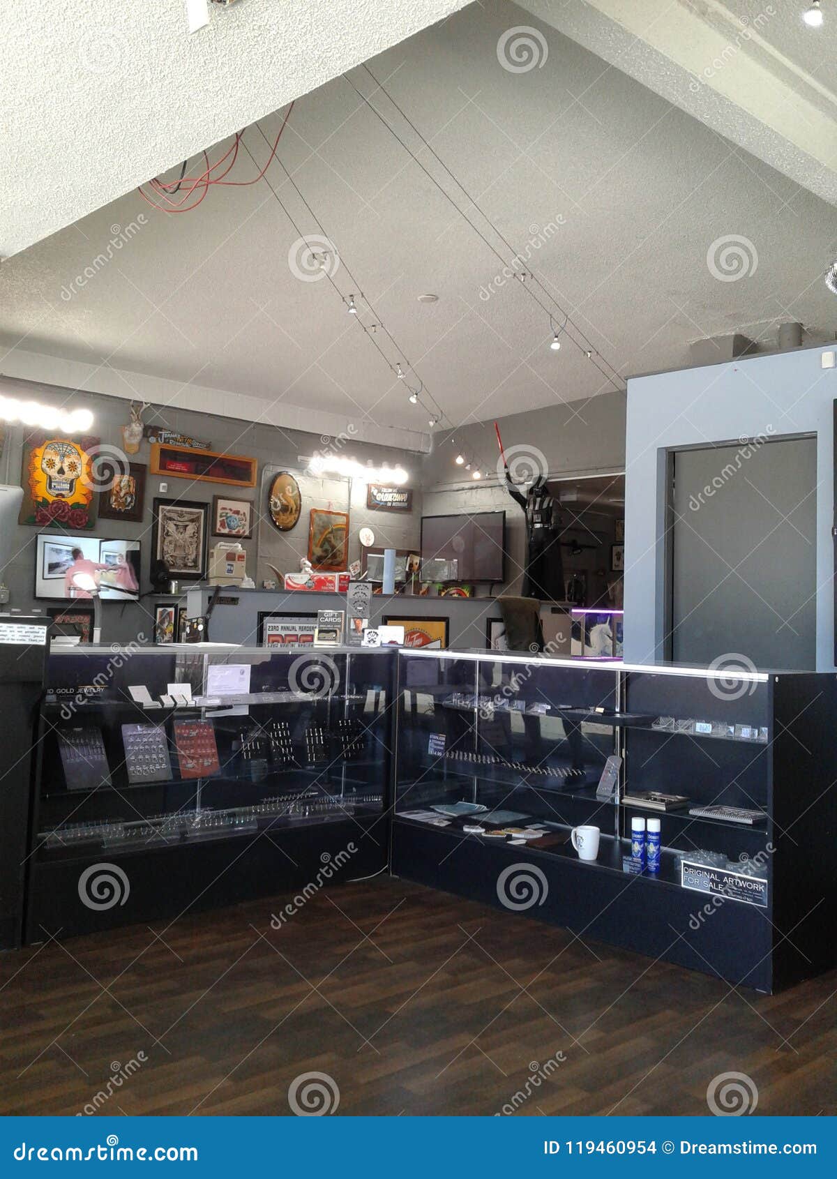 Tattoo parlor editorial stock image. Image of tattoo - 119460954