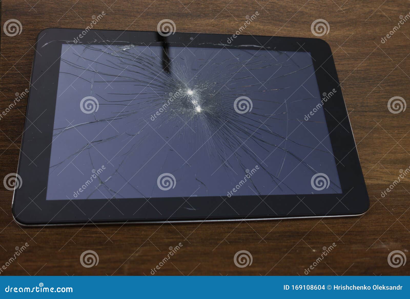 Tavoletta Rotta Con Schermo Rotto Fotografia Stock - Immagine di ...