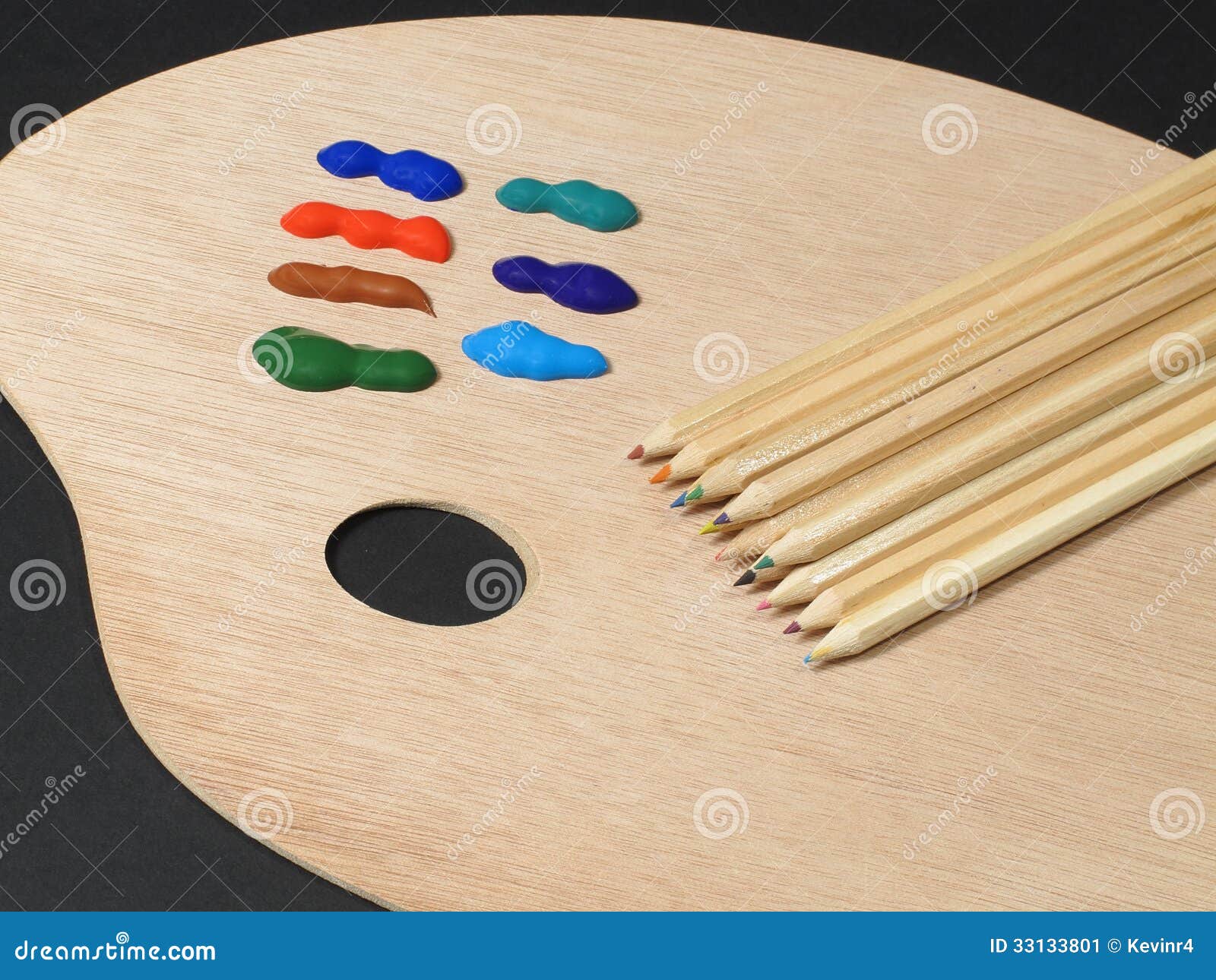 Tavolozza Colourful immagine stock. Immagine di vernice - 33133801