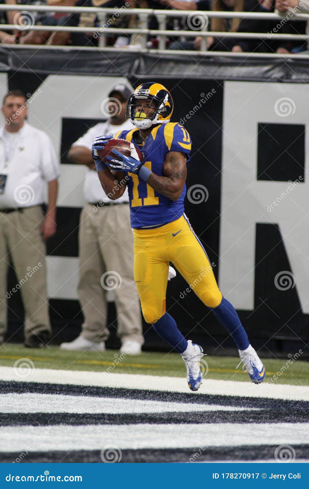 Tavon Austin editorial photography. Image of helmet - 178270917