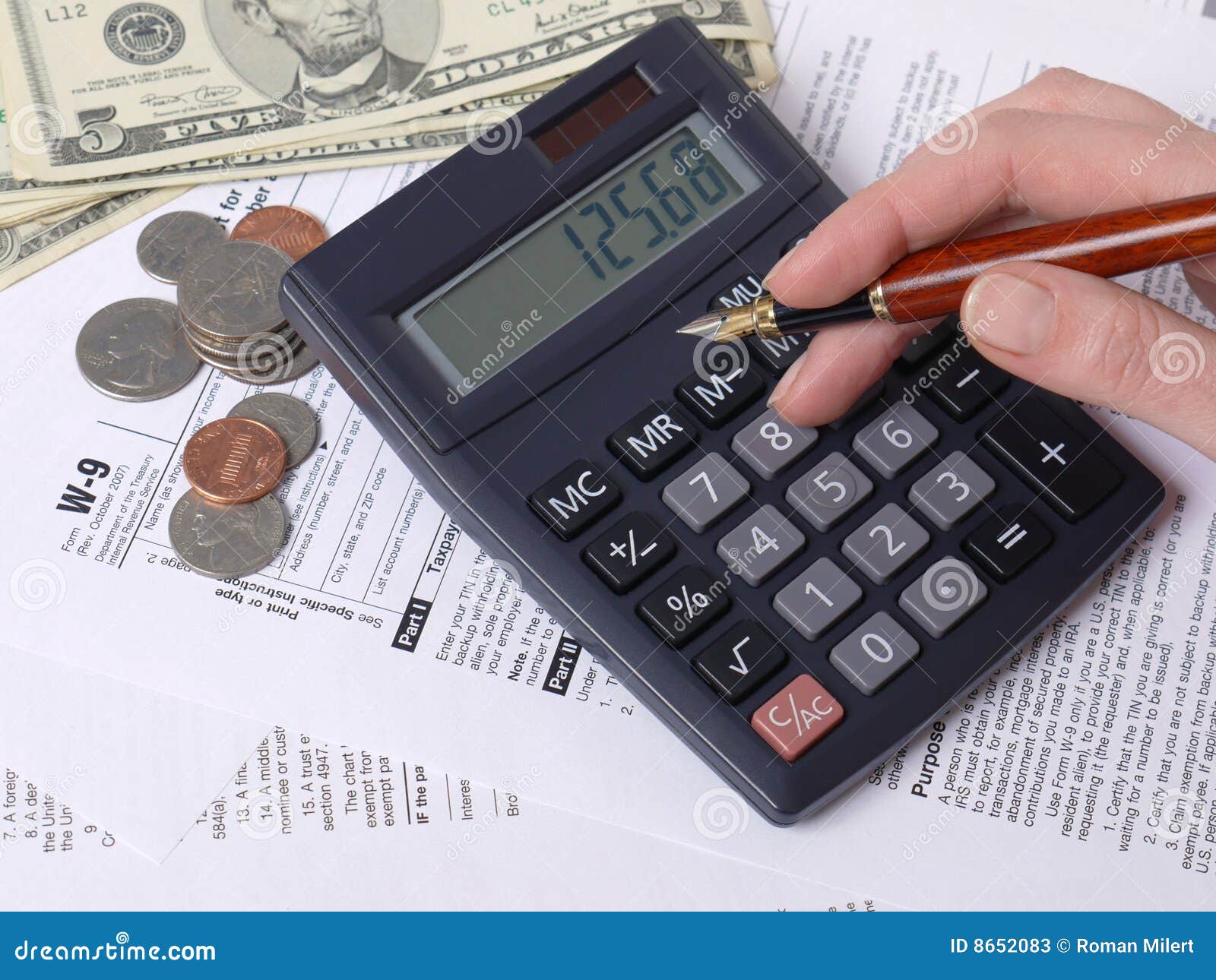 Tax calculation stock image. Image of display, april, filing - 8652083