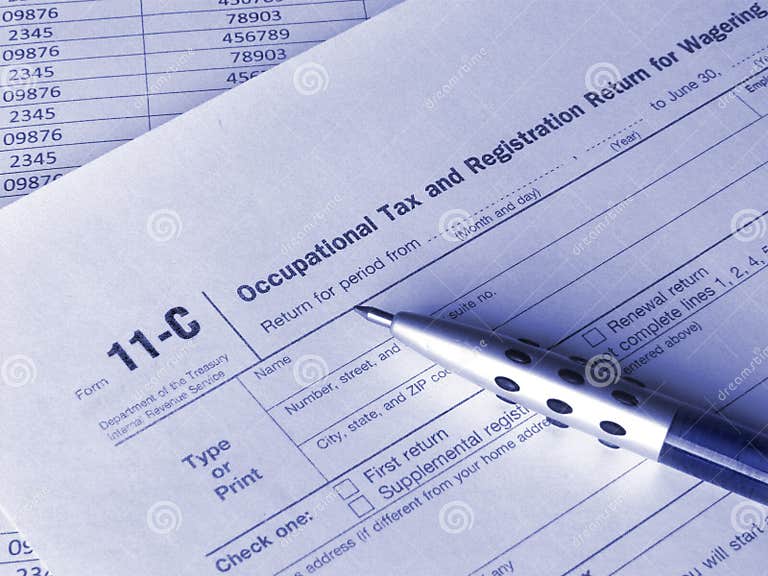 Tax form 11-C editorial photography. Image of accountant - 10205197