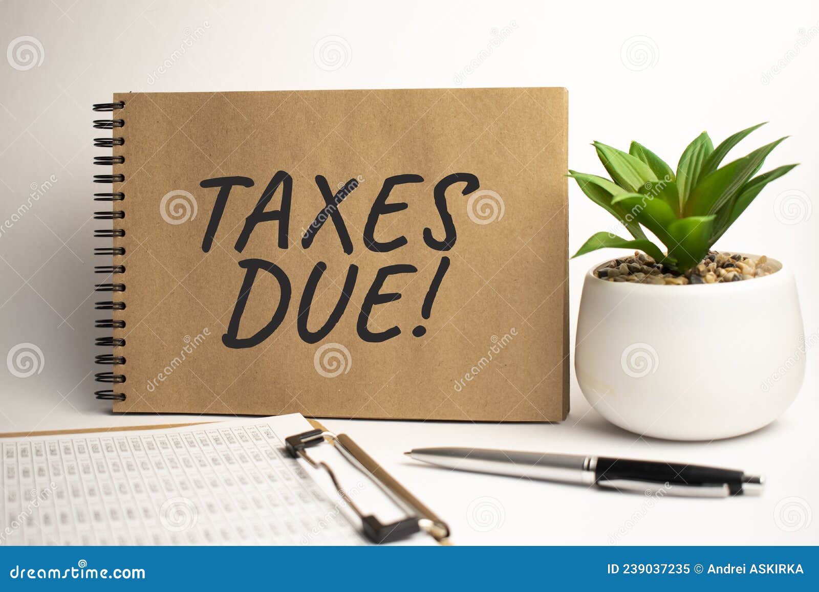 TAXES DUE Paper Notepad on Office Work Place Stock Image - Image of ...