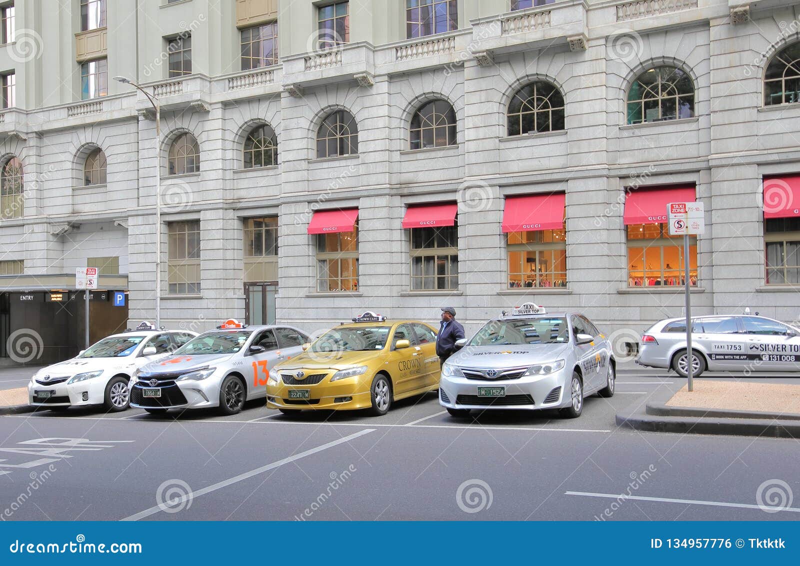 Taxi Cab Melbourne Australia Editorial Photo - Image of waiting, worker ...