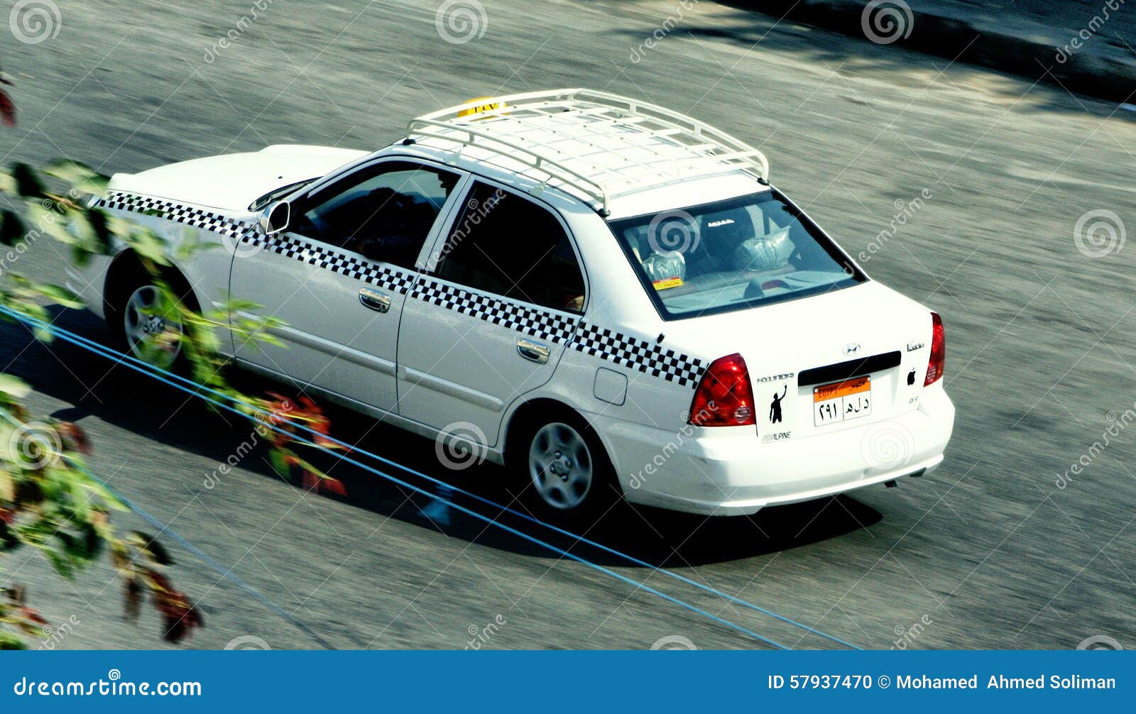 The taxi in egypt editorial image. Image of motion, hyundai - 57937470