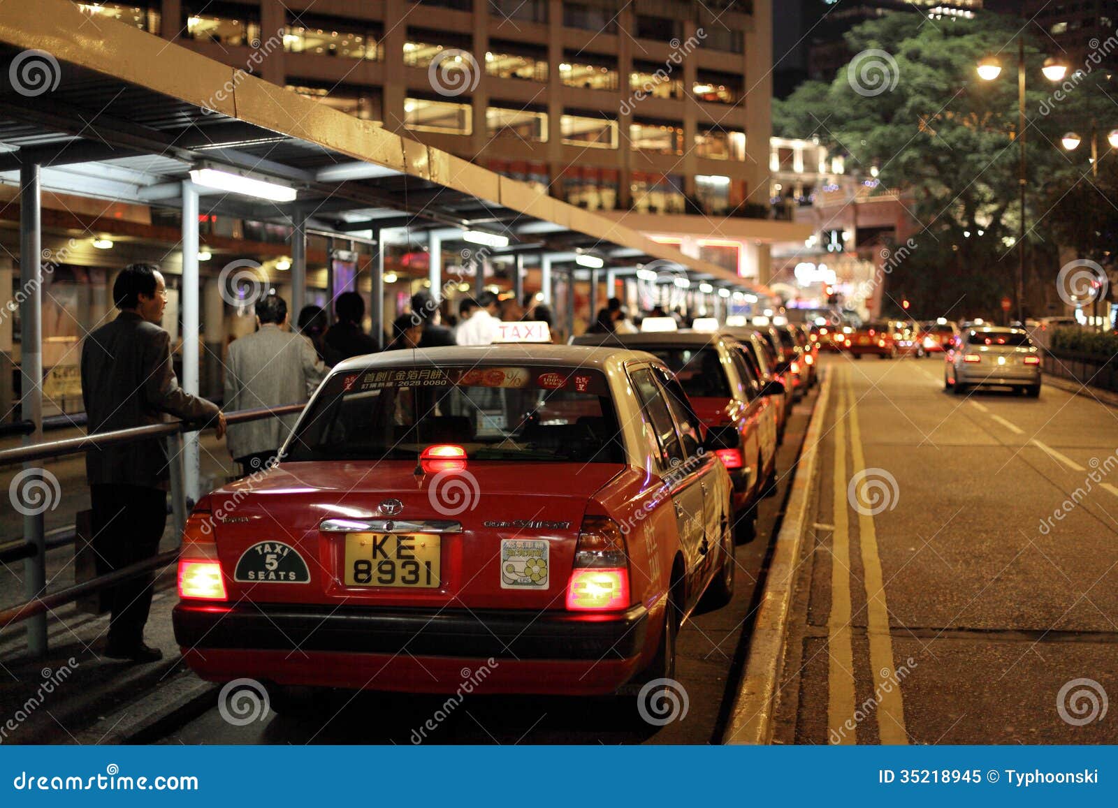 Taxi rank in Hong Kong editorial image. Image of kong - 35218945 Taxi rank in Hong Kong editorial image. Image of kong - 35218945