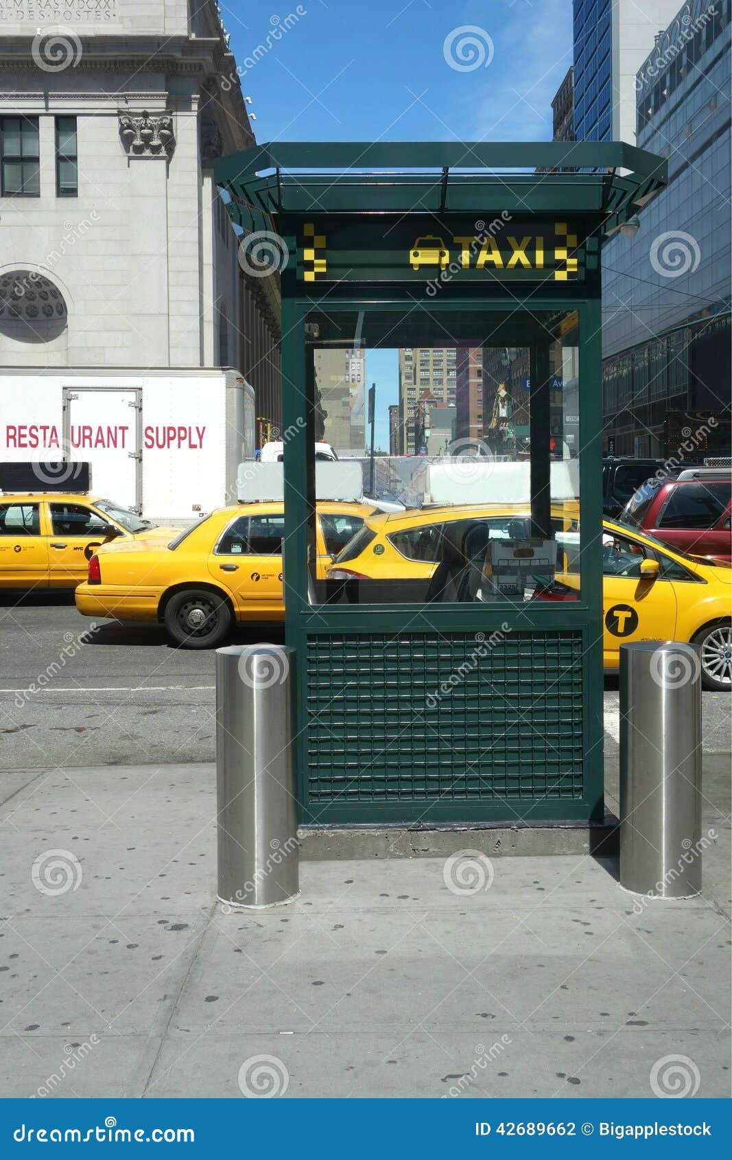 New York City Taxi Stand stock photo. Image of taxis - 42689662
