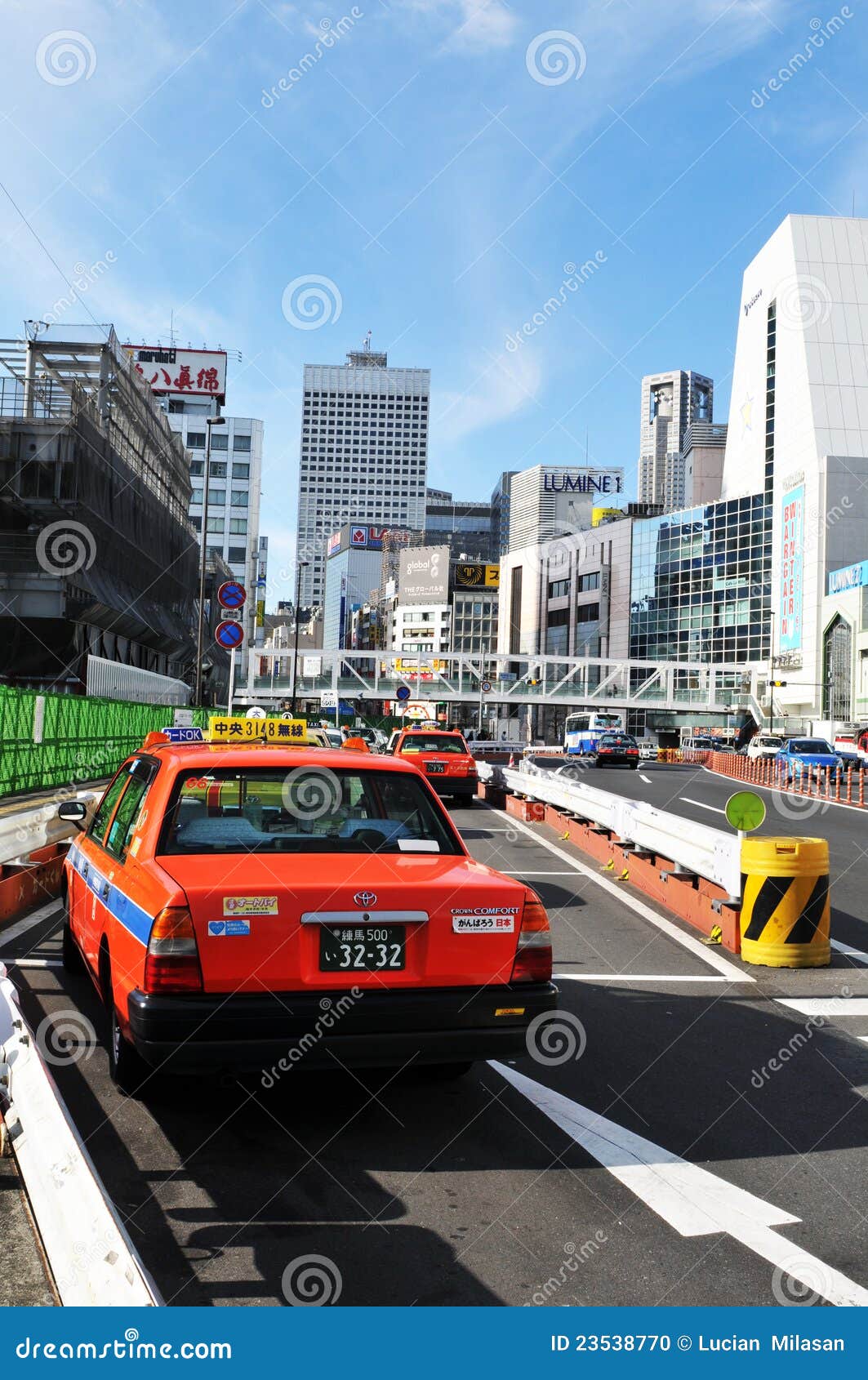 Taxi in Tokyo, Japan editorial image. Image of shinjuku - 23538770