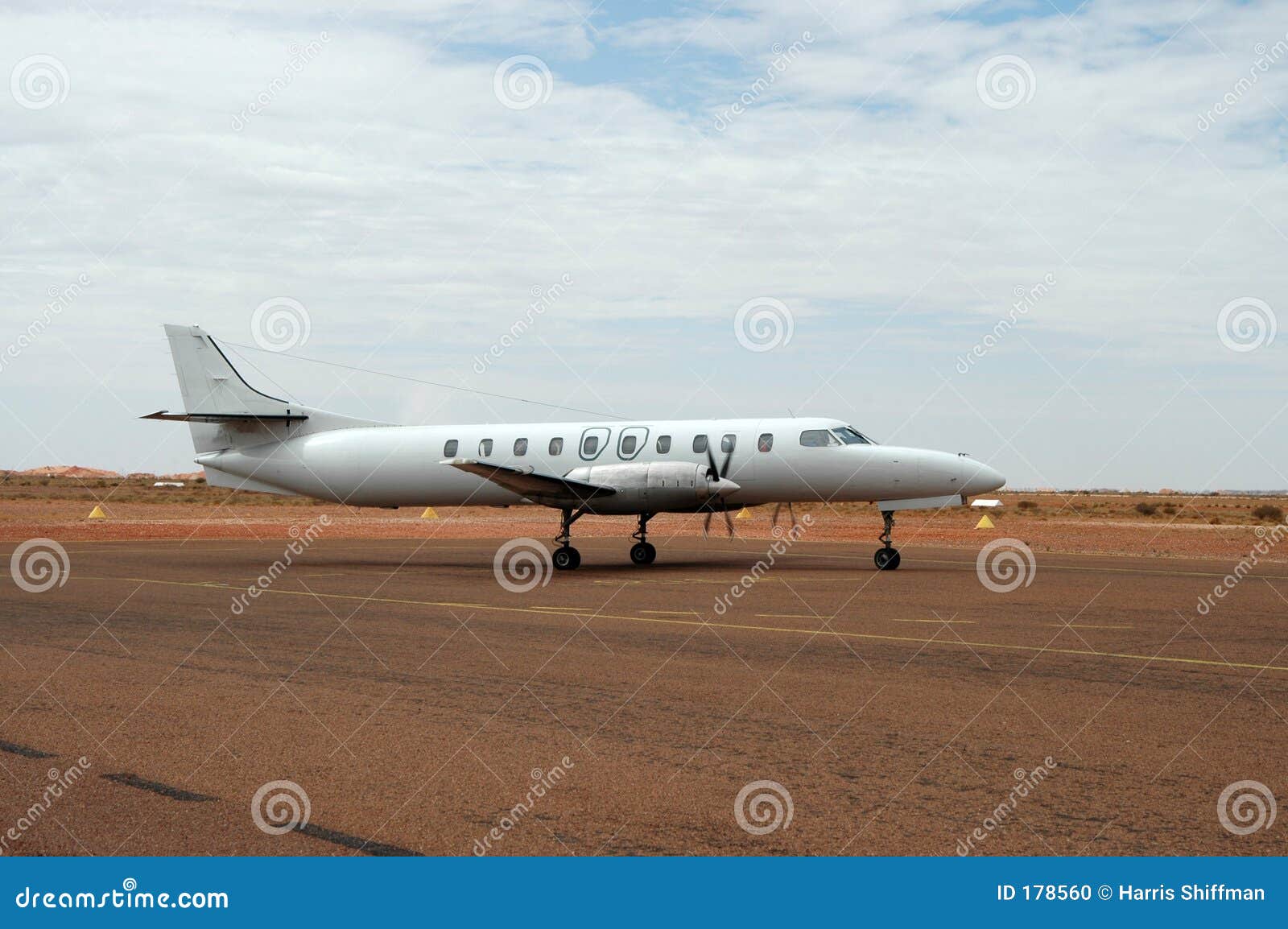 Taxiing airplane stock photo. Image of pedy, engine, taxi - 178560