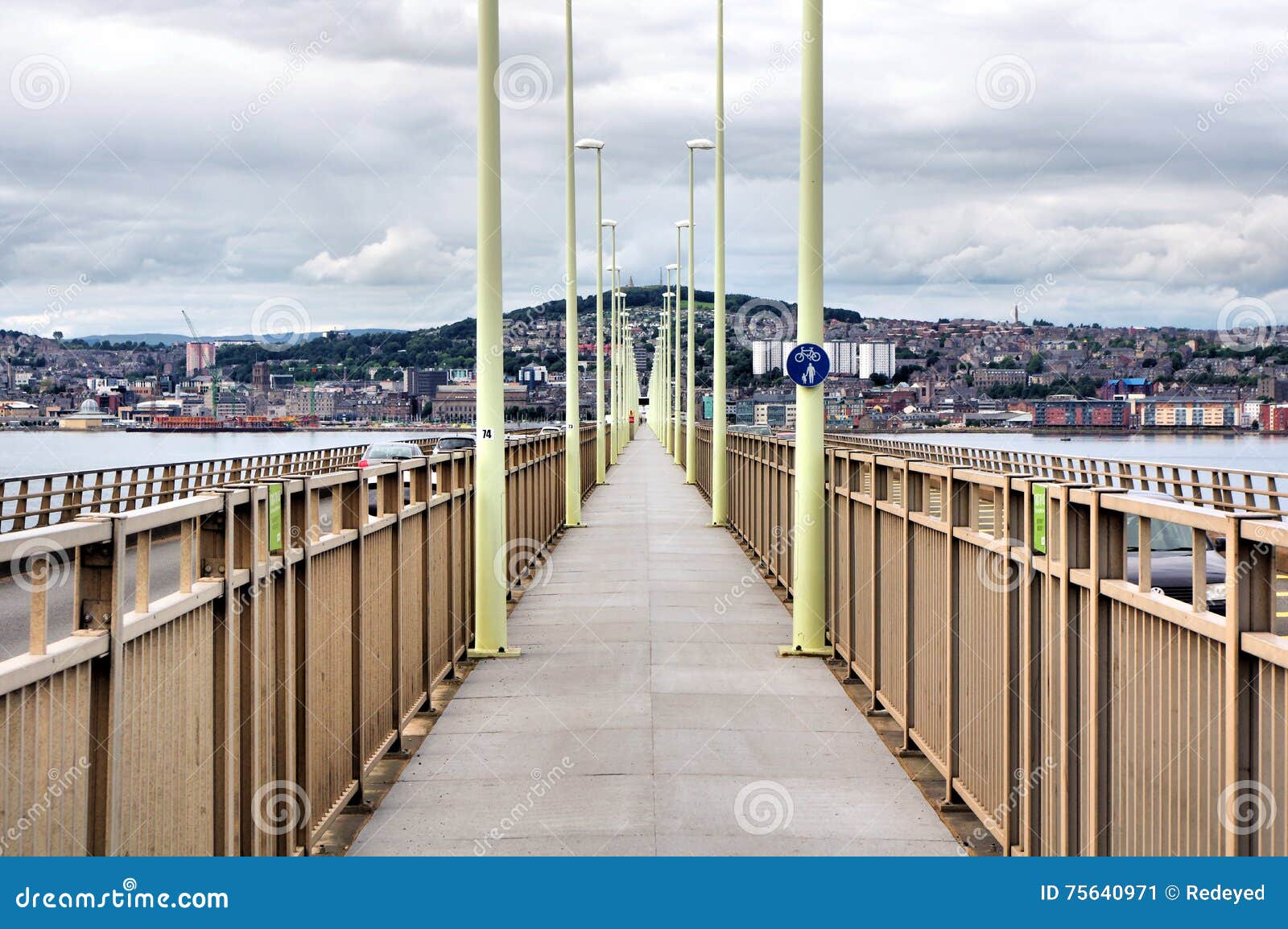 Tay Bridge Pedestrian Walkway Stock Image - Image of railings ...