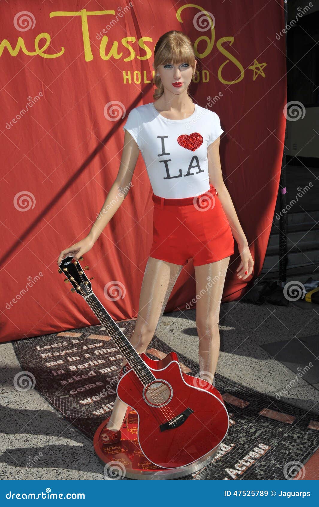 Taylor Swift Figure imagen de archivo editorial. Imagen de cantante ...