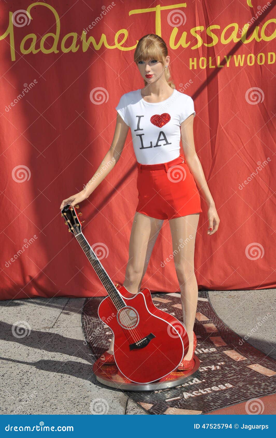 Taylor Swift Figure imagen de archivo editorial. Imagen de cantante ...