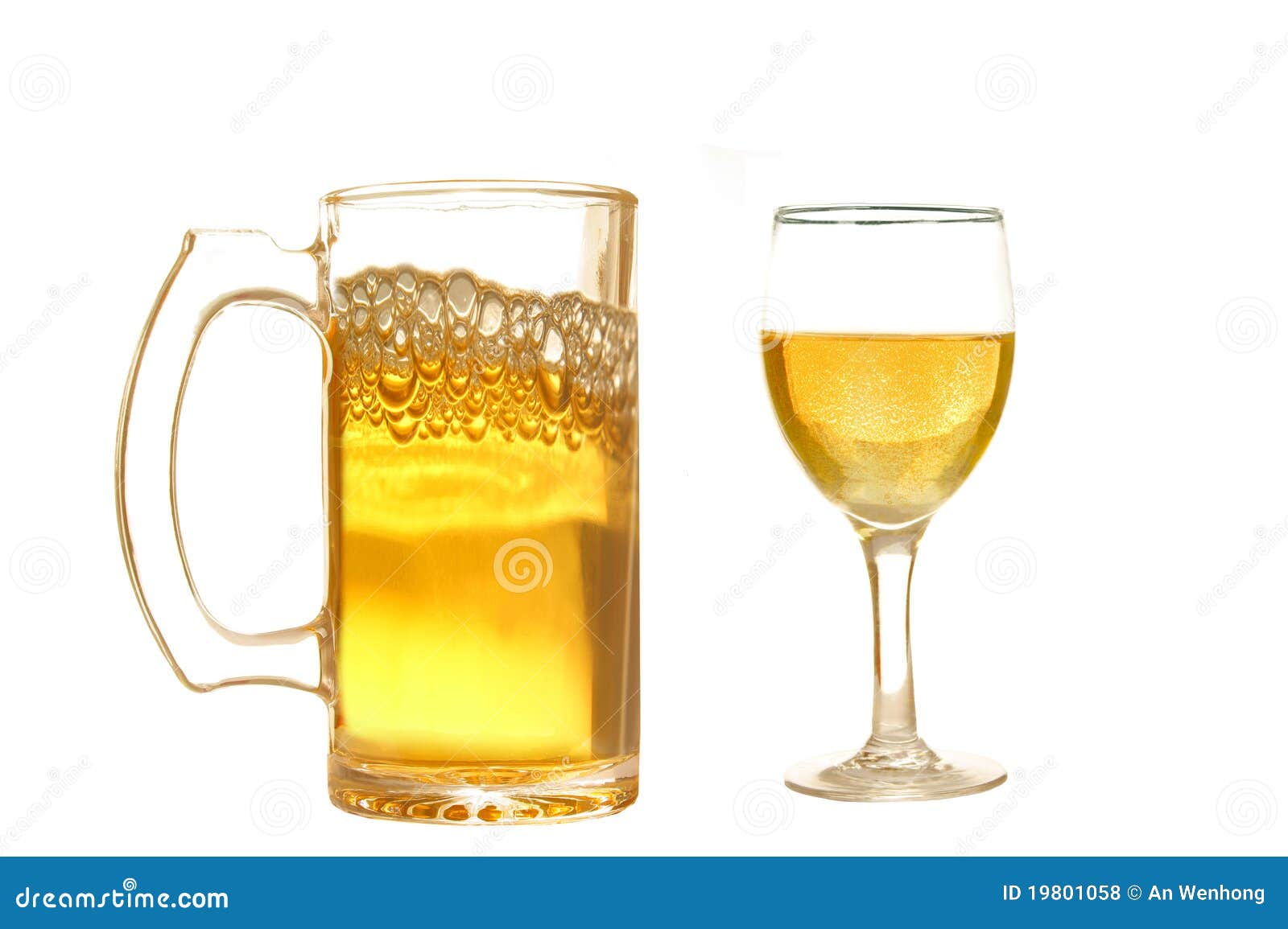 Taza de cerveza foto de archivo. Imagen de fresco, preparar - 19801058