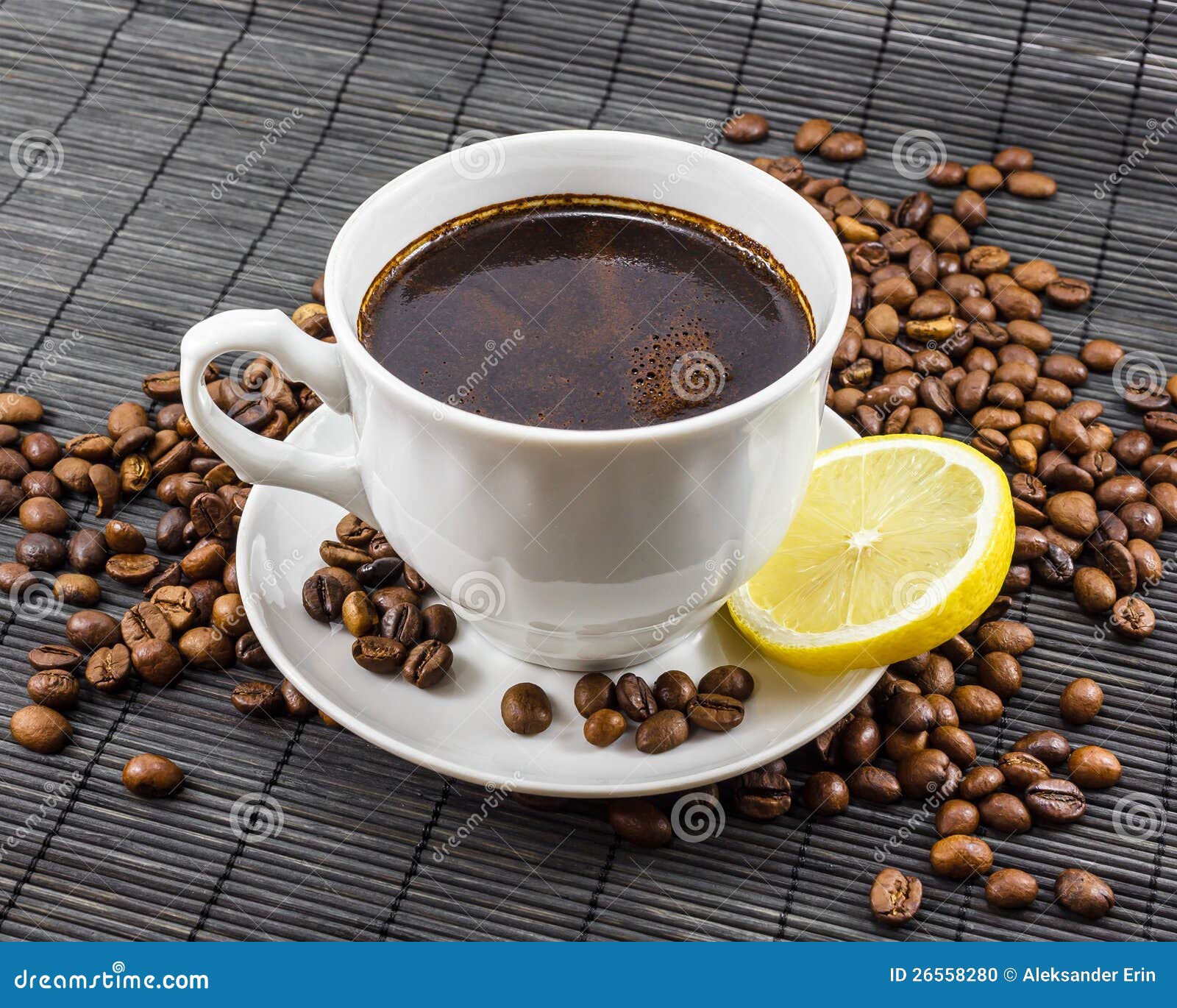 Tazza di caffè calda fotografia stock. Immagine di liquido - 26558280