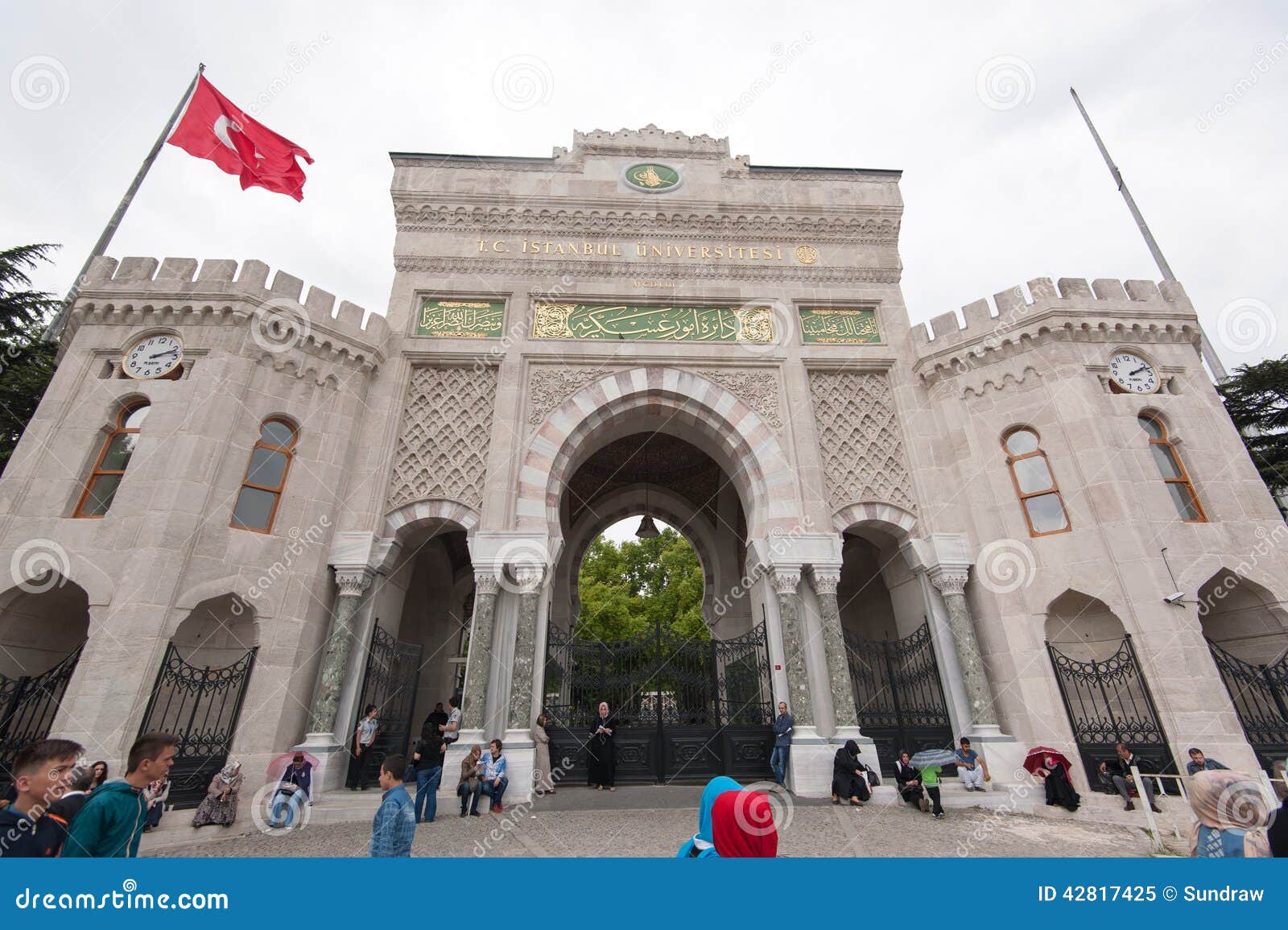 TC Istambul universitesi editorial image. Image of buildings - 42817425