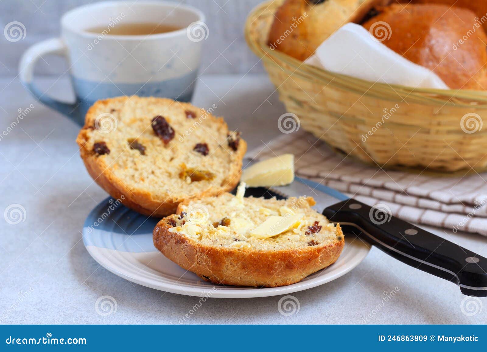 Tea cakes raisin buns stock image. Image of bake, sweet - 246863809