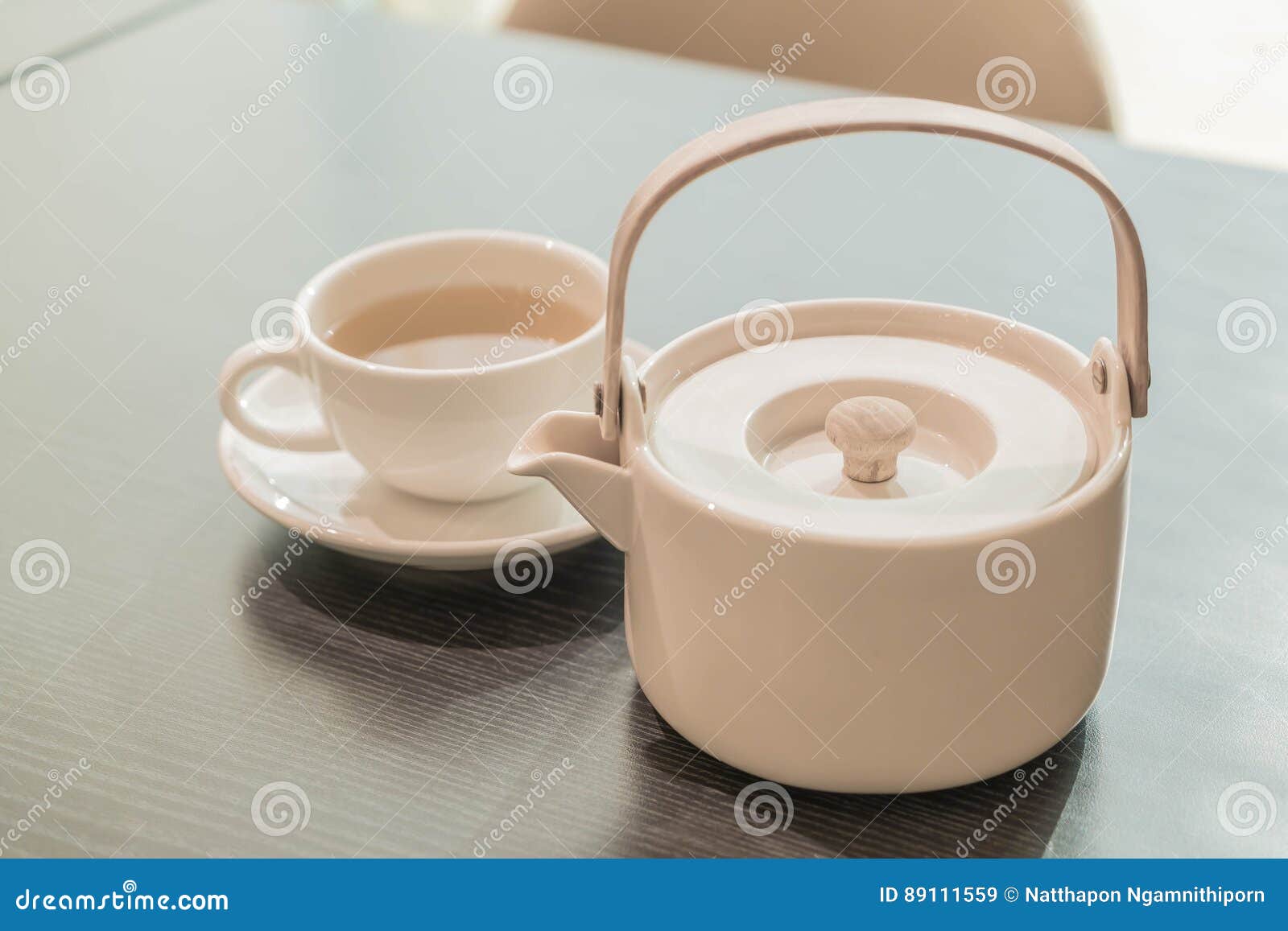 Tea cup and teapot stock image. Image of health, afternoon - 89111559