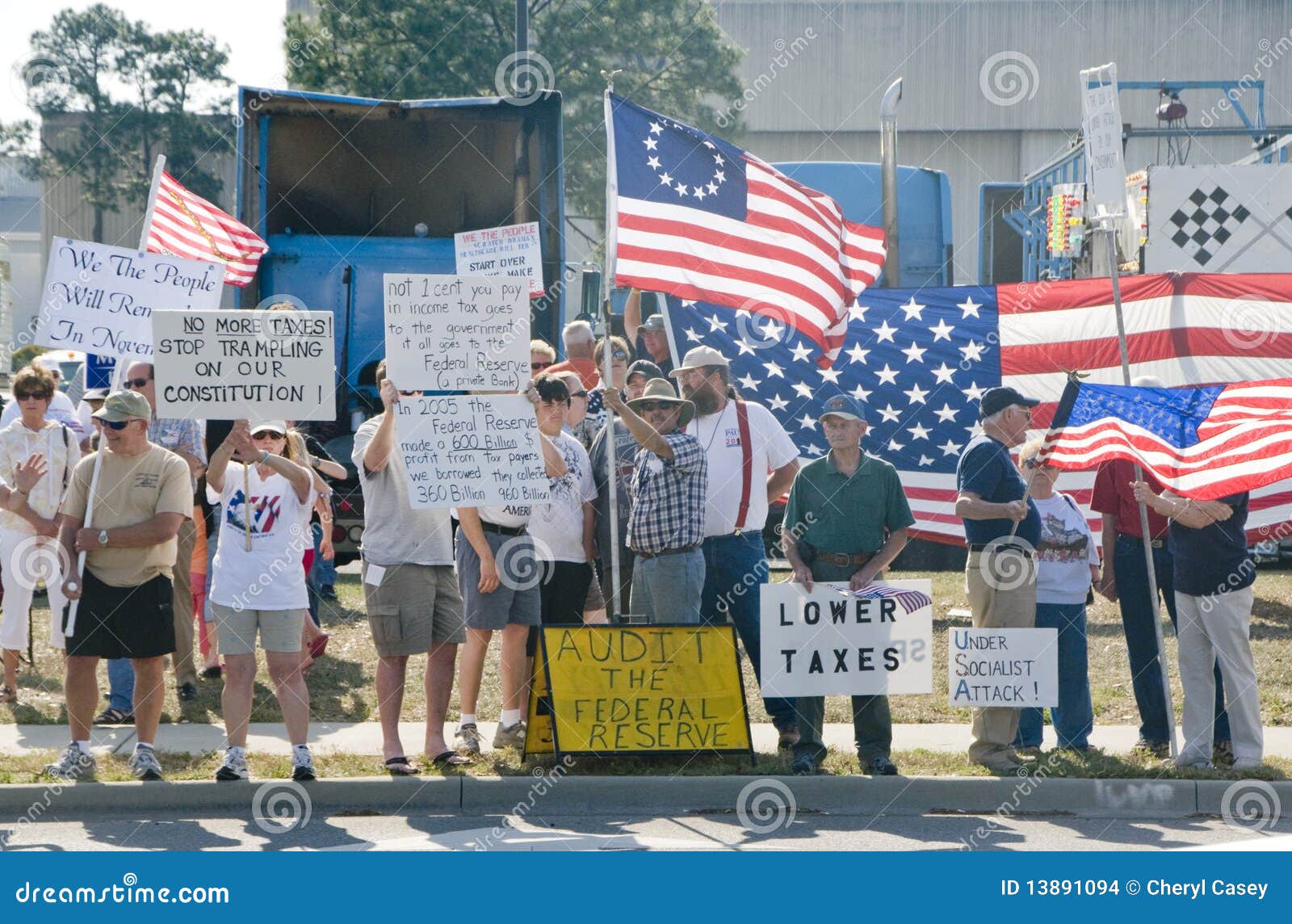 Tea Party Protesters editorial stock image. Image of demonstrate - 13891094