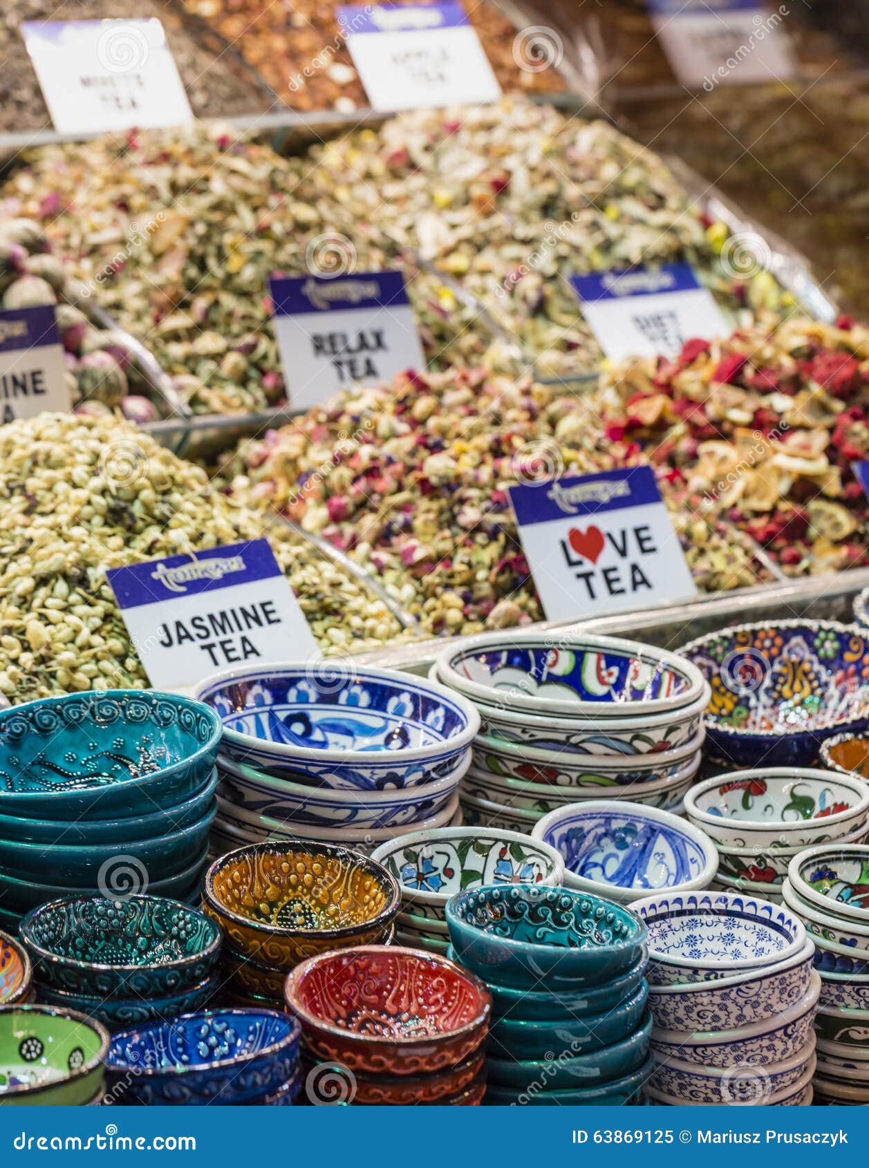 Tea Shop in Grand Bazaar, Istanbul, Turkey. Stock Image - Image of ...