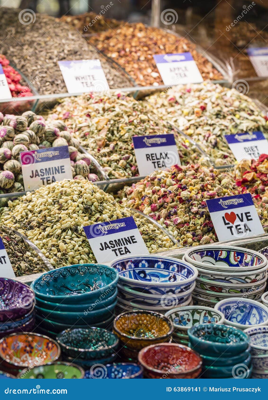 Tea Shop in Grand Bazaar, Istanbul, Turkey. Stock Image - Image of ...