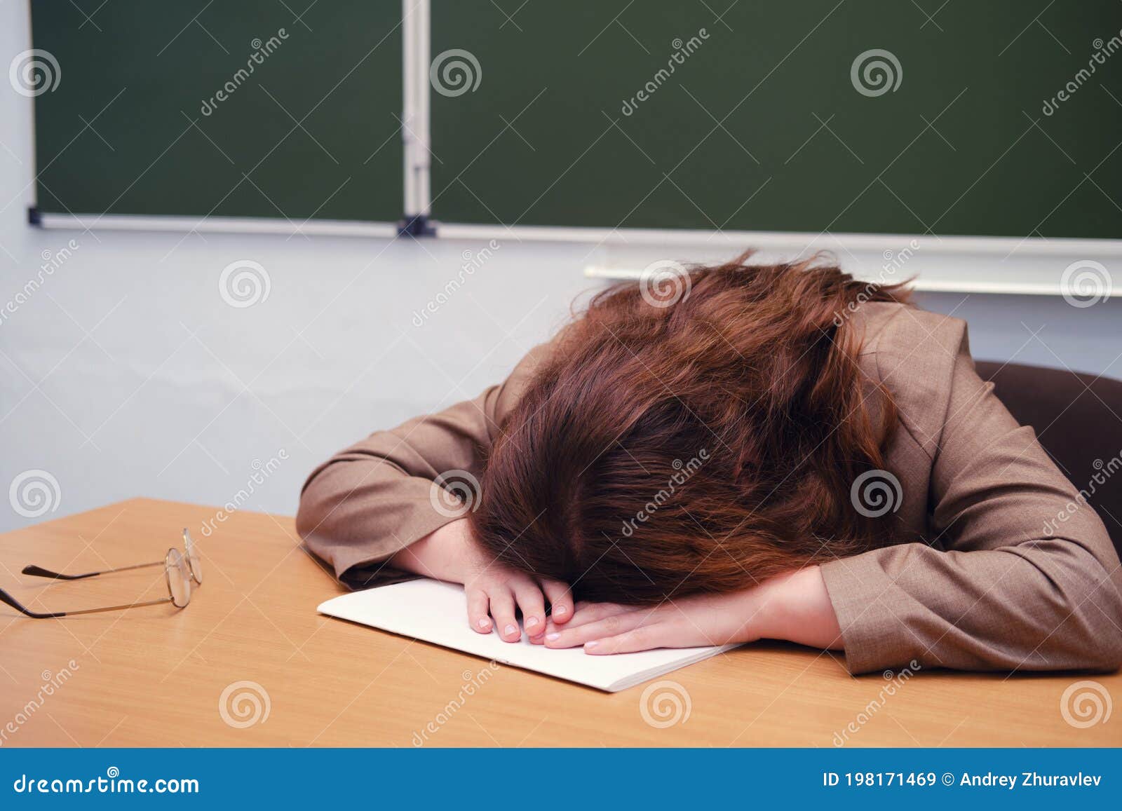 Teacher Cry on a Desk at School Classroom. Overwork Problem Concept at ...