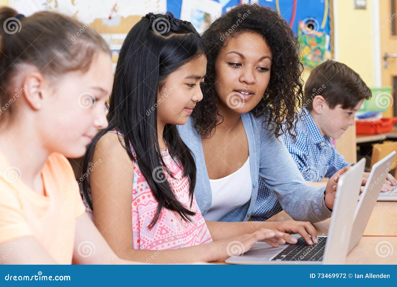 283 Filipino Group Computer Stock Photos - Free & Royalty-Free Stock ...