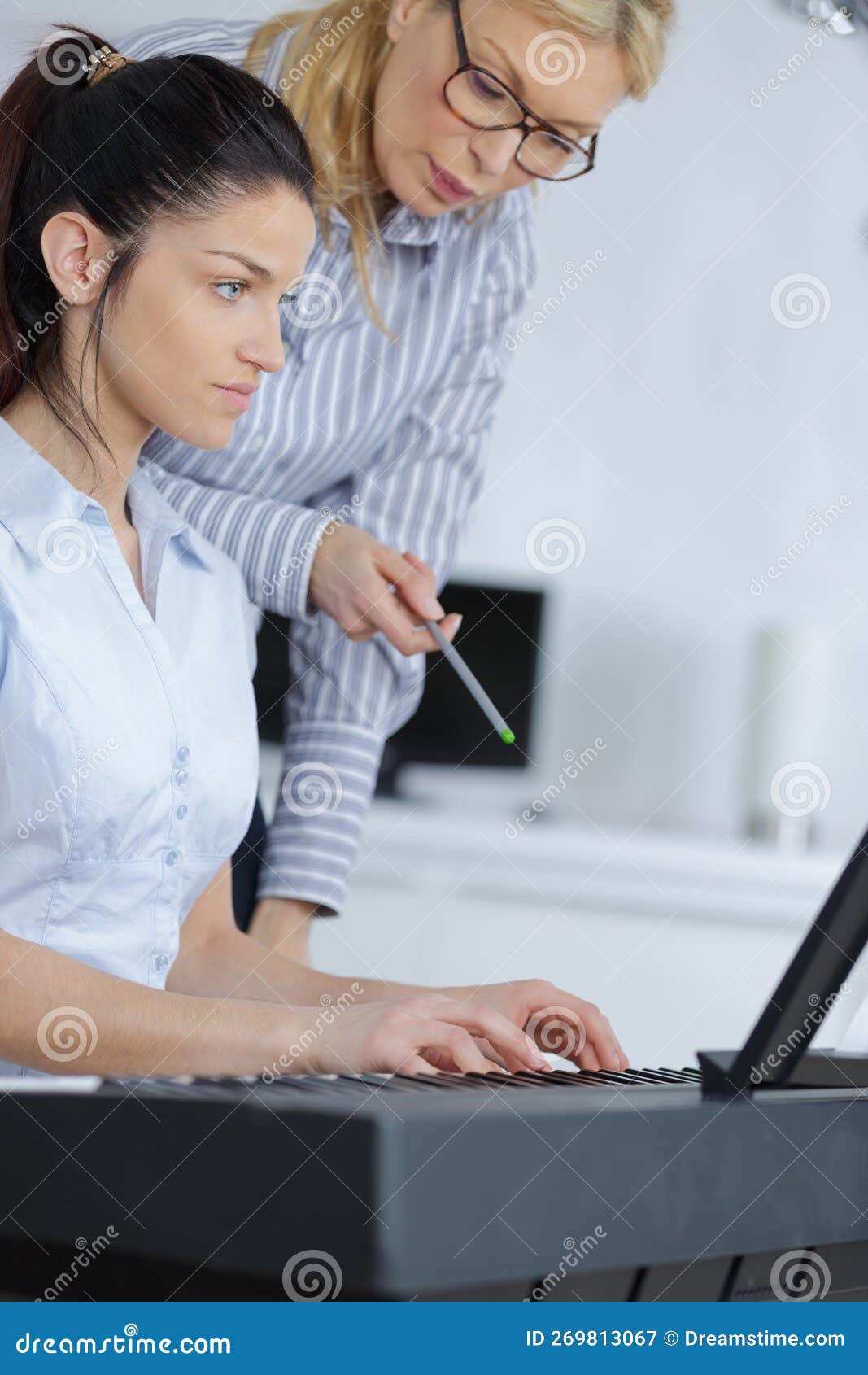 Teacher Pointing at Fingers Stock Image - Image of study, hobby: 269813067