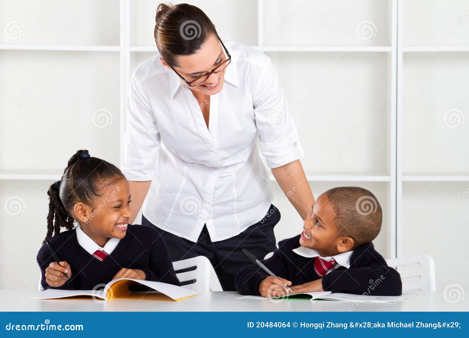 Teacher Talking To Kindergarten Class