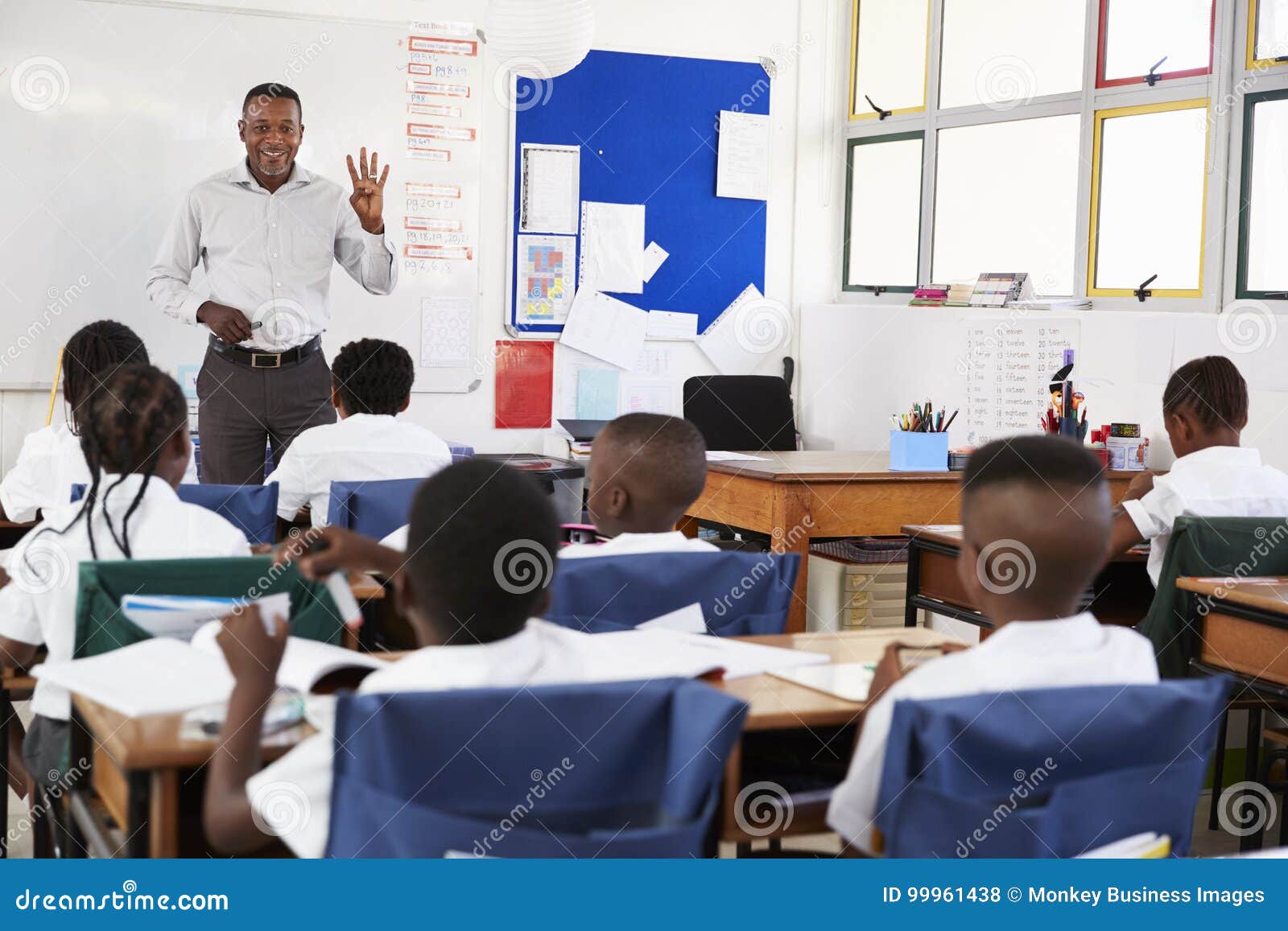 Teacher Teaching an Elementary School Class of Kids Stock Photo - Image ...